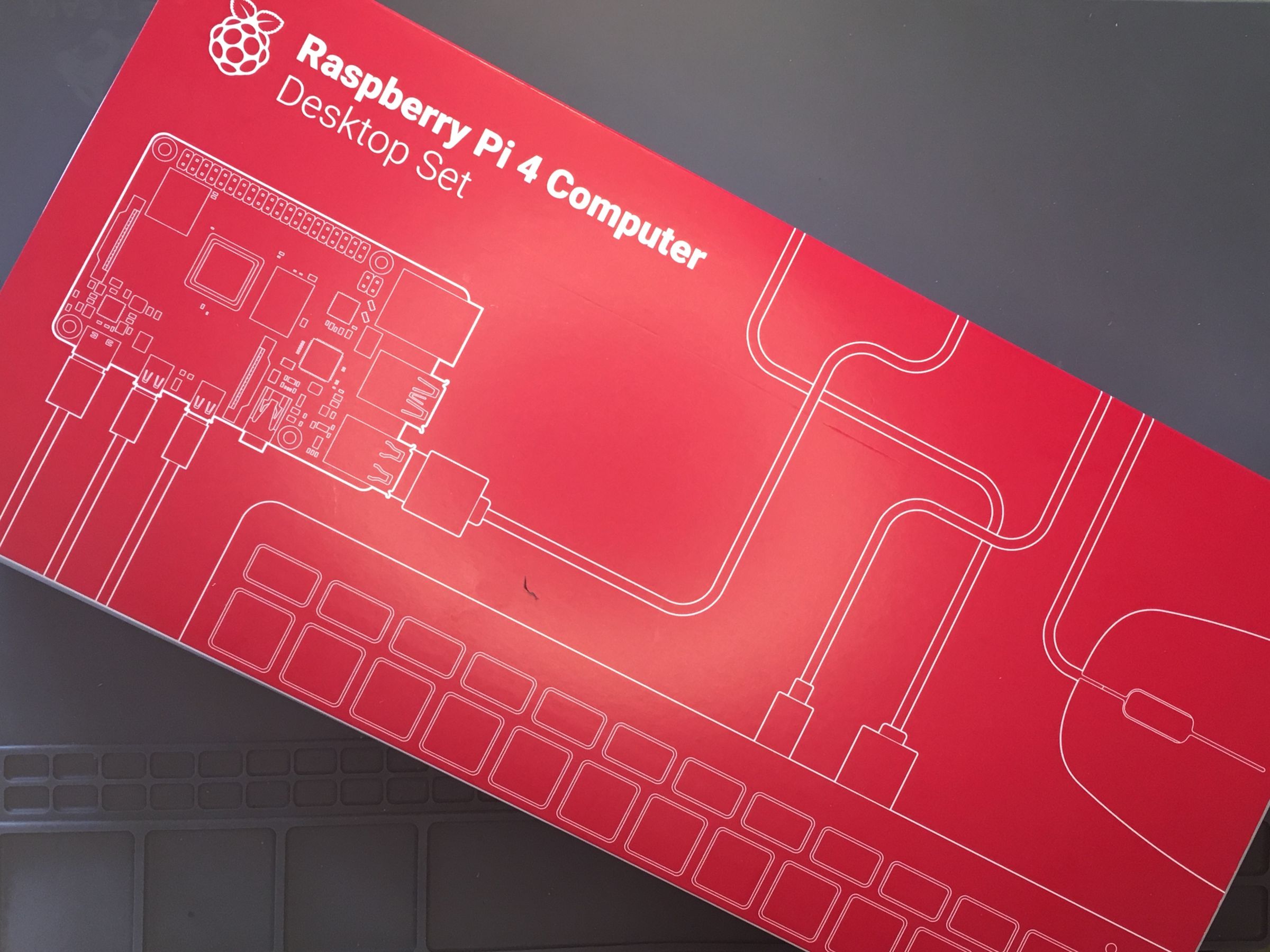 Getting Started With the Raspberry Pi 4 Desktop Kit : 7 Steps ...