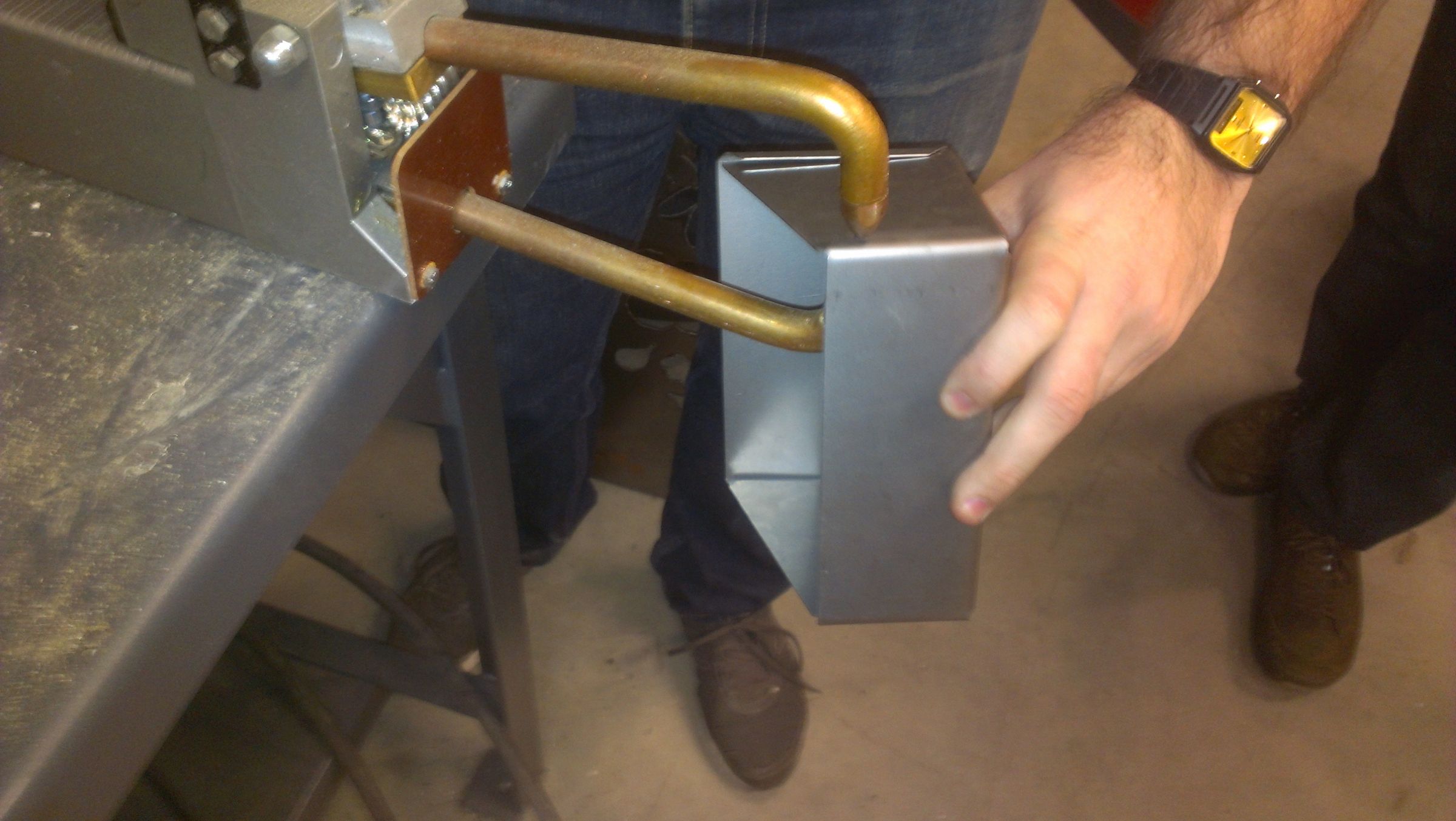 Sheet Metal Recipe Card Holder : 8 Steps - Instructables