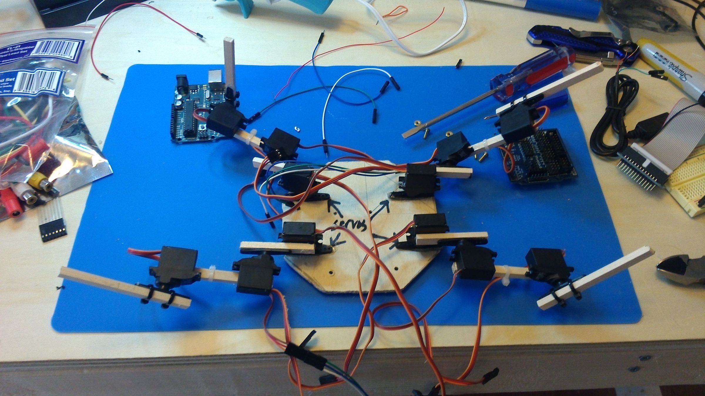 Basic Quadruped Platform! : 7 Steps - Instructables