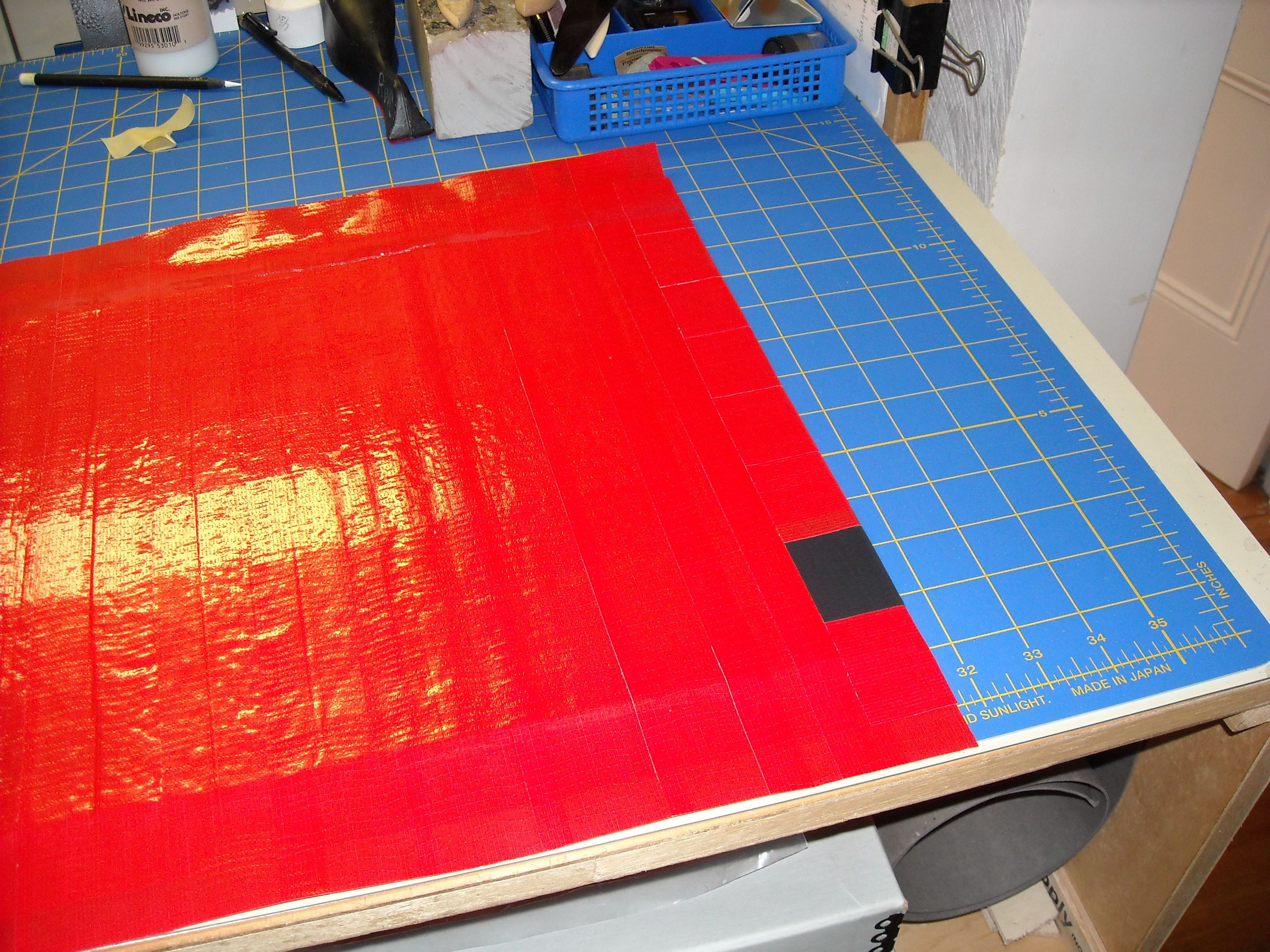 Cushioned Duct Tape Laptop Sleeve : 8 Steps (with Pictures) - Instructables