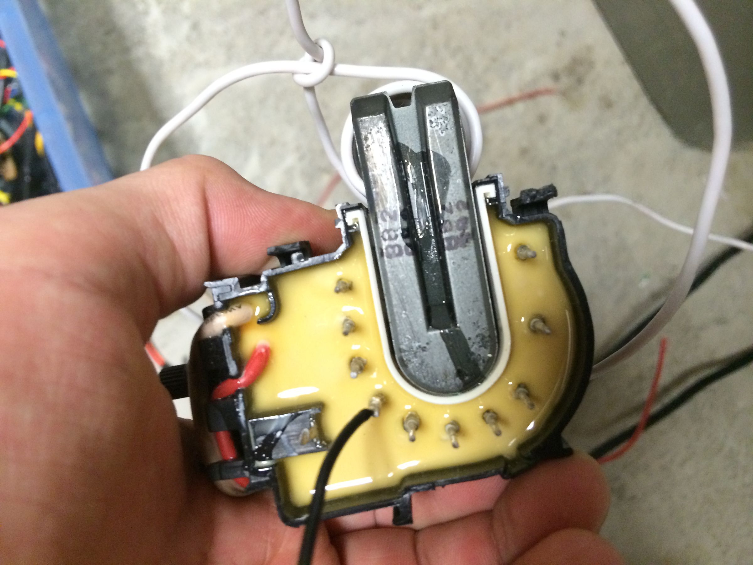 The Best and Easiest Way to Drive Your Flyback : 4 Steps - Instructables