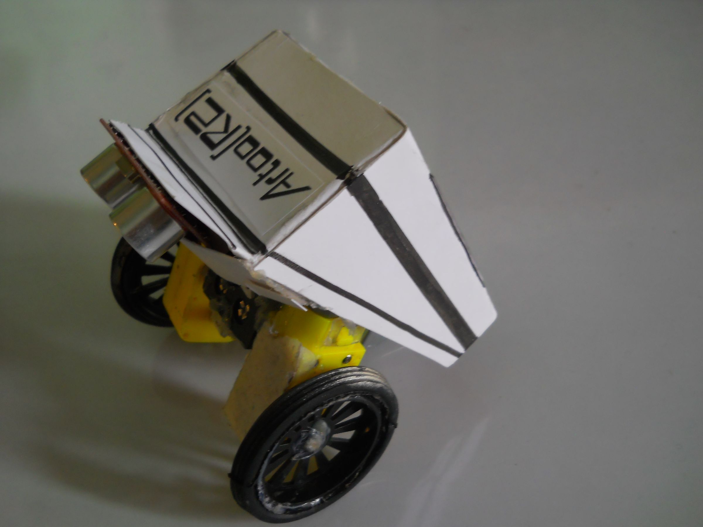 Artoo [R2] (ATtiny2313 Wall Avoiding Robot) : 10 Steps (with Pictures ...