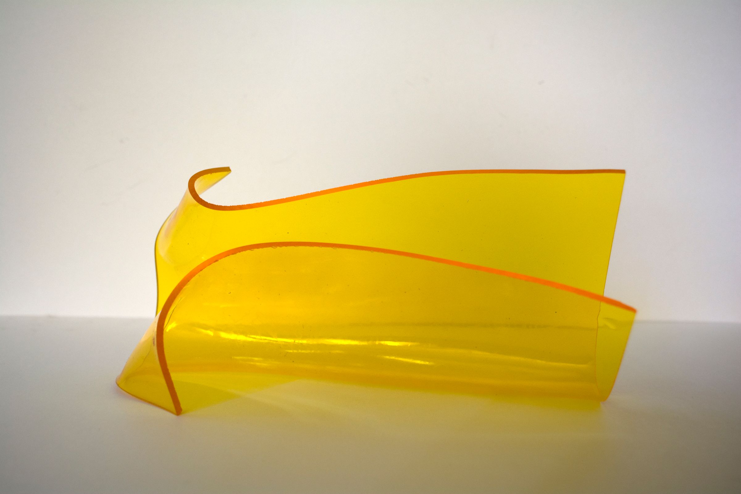 Acrylic Sculpture: a 10 Minutes Hand Project : 4 Steps - Instructables