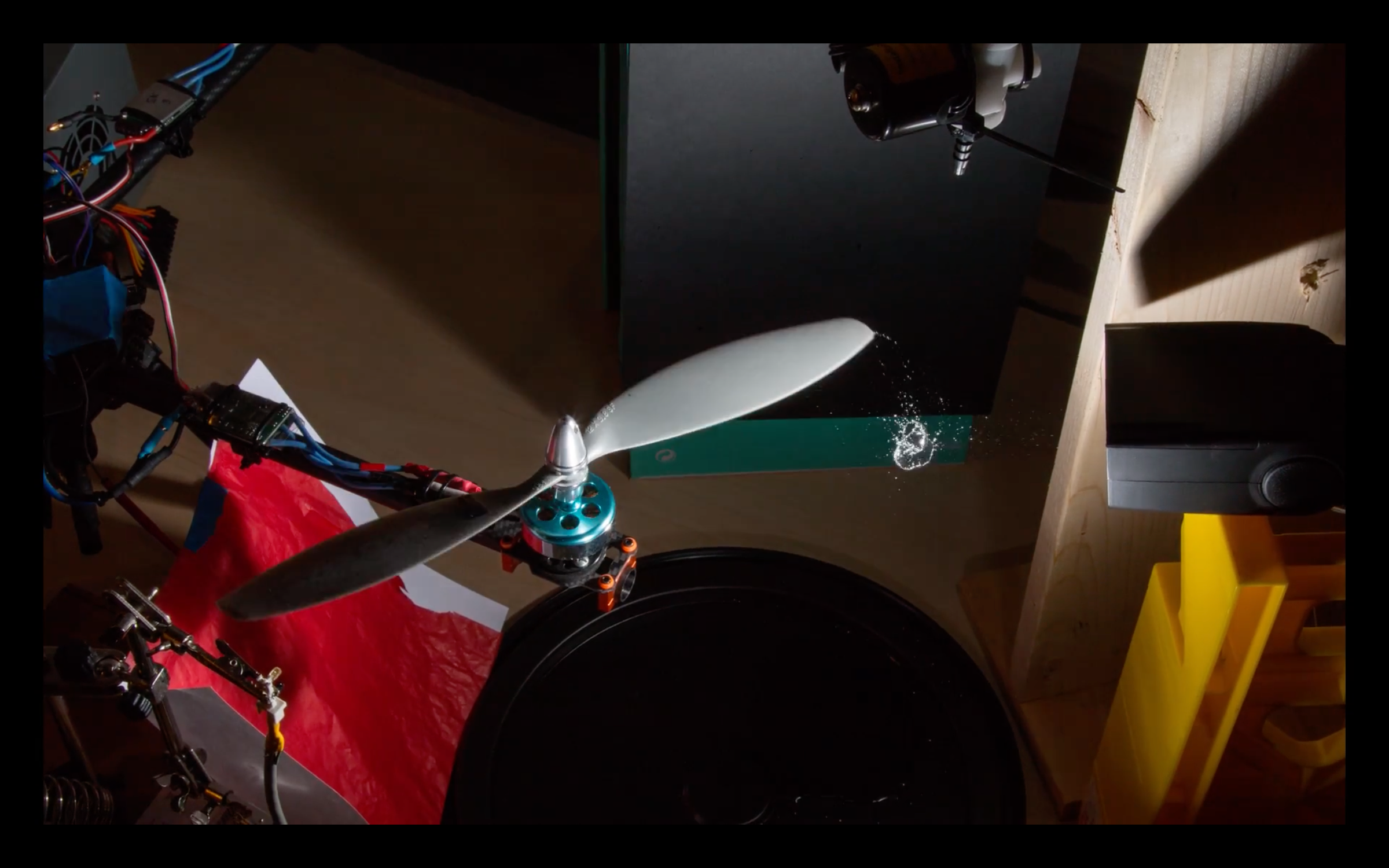 High-Speed Droplet Photography With an Arduino : 5 Steps (with Pictures ...