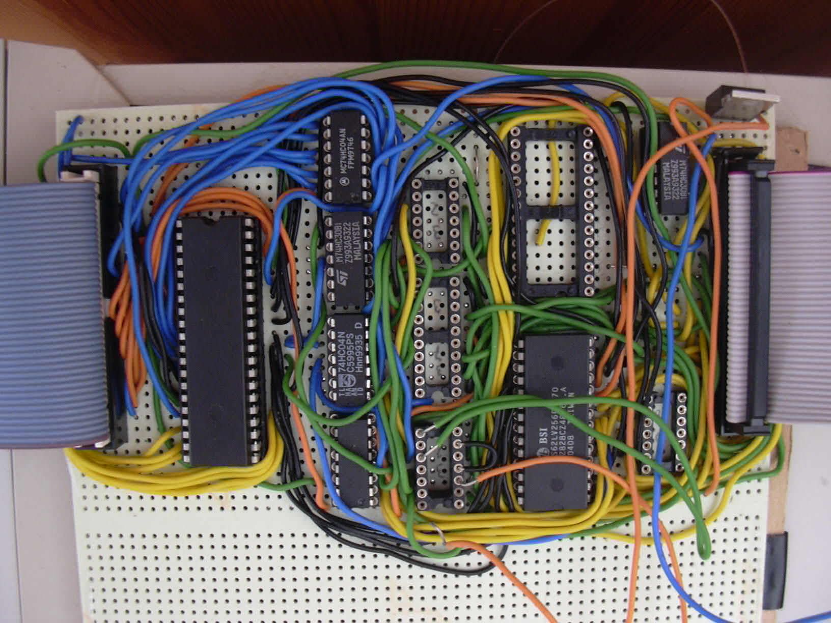 GameBoy CD Player : 7 Steps (with Pictures) - Instructables