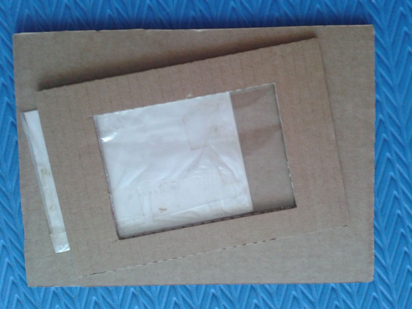 3R: Toy Decoration Box and Photo Frame : 8 Steps - Instructables