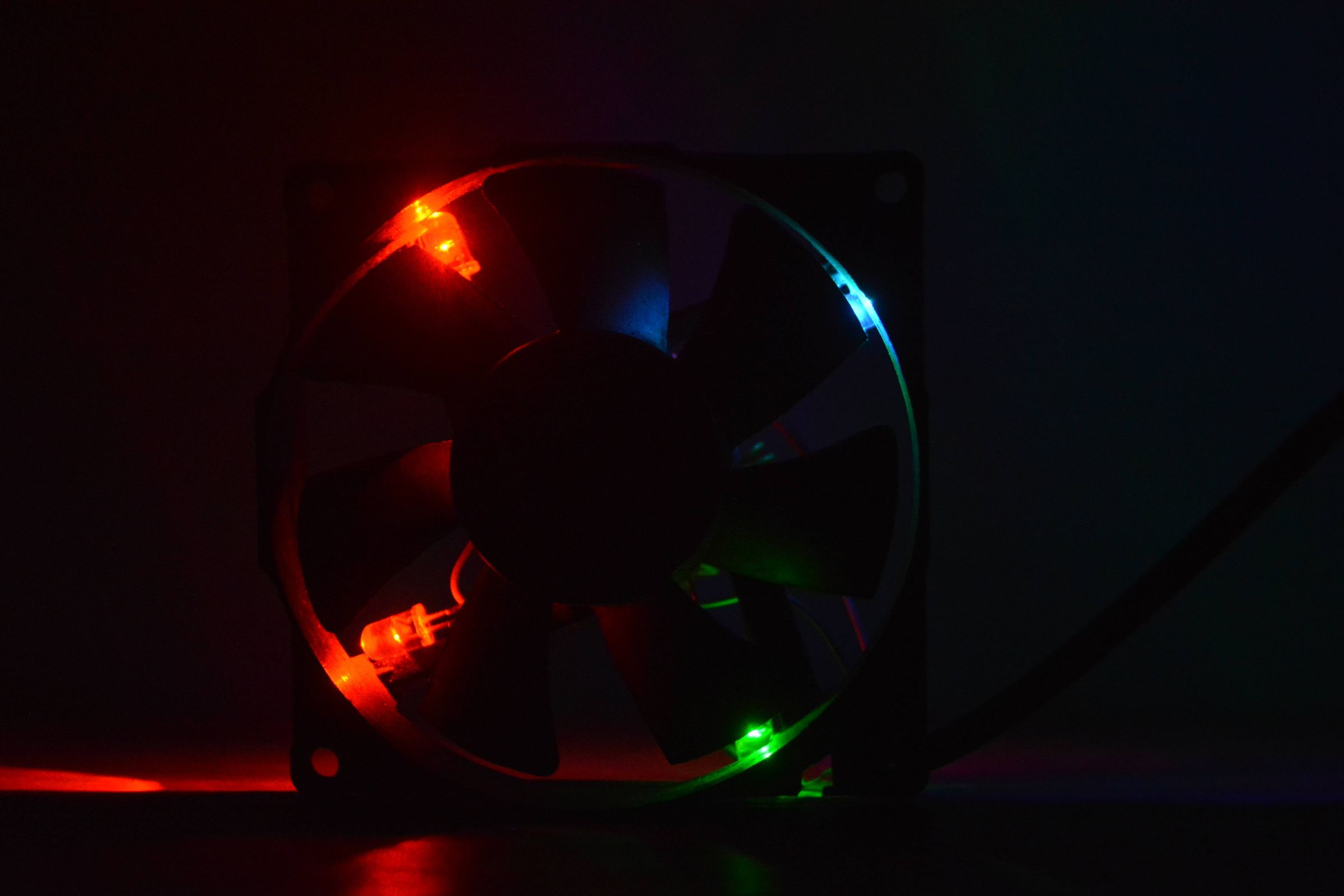 How to Make RGB LED Fan for Computer : 5 Steps - Instructables
