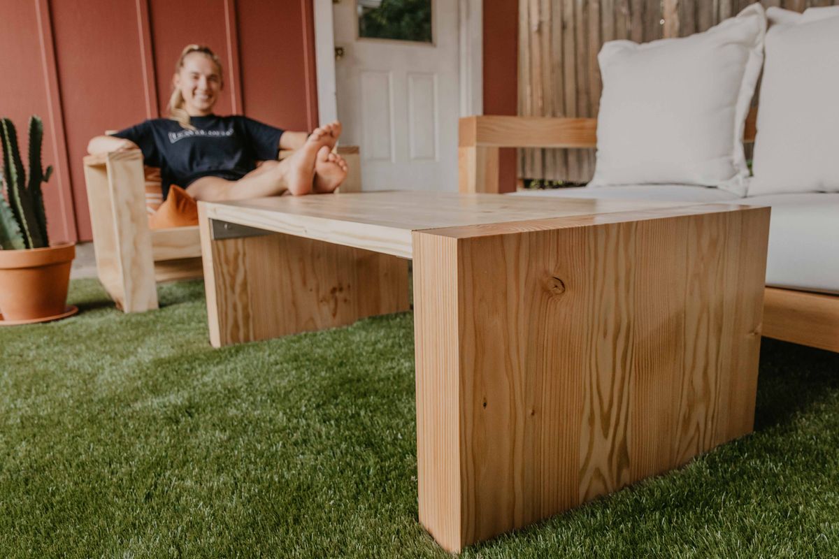 DIY Outdoor Coffee Table : 8 Steps (with Pictures) - Instructables