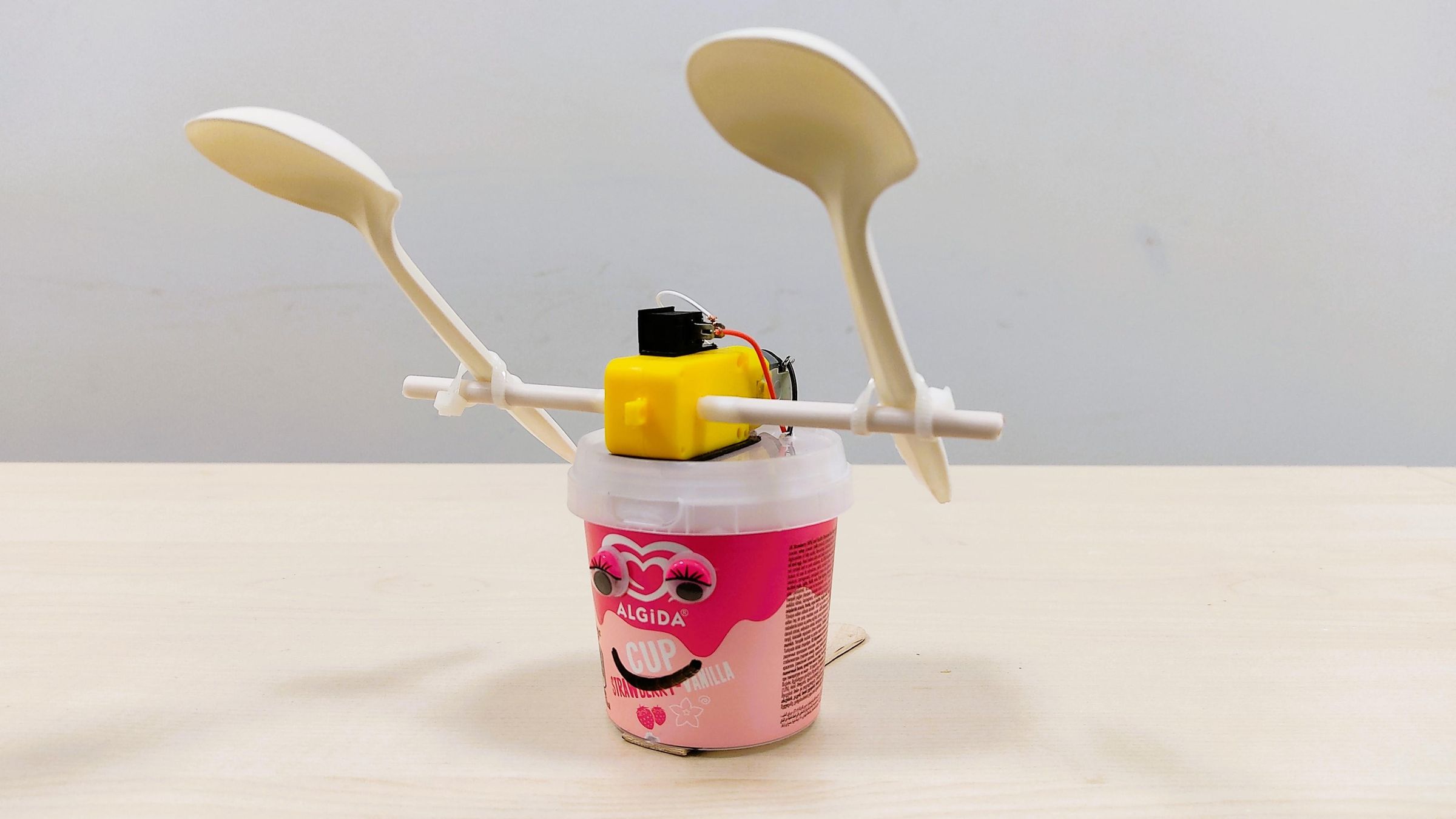 Robotics for School: Create Four Easy Robots Using Simple Materials ...