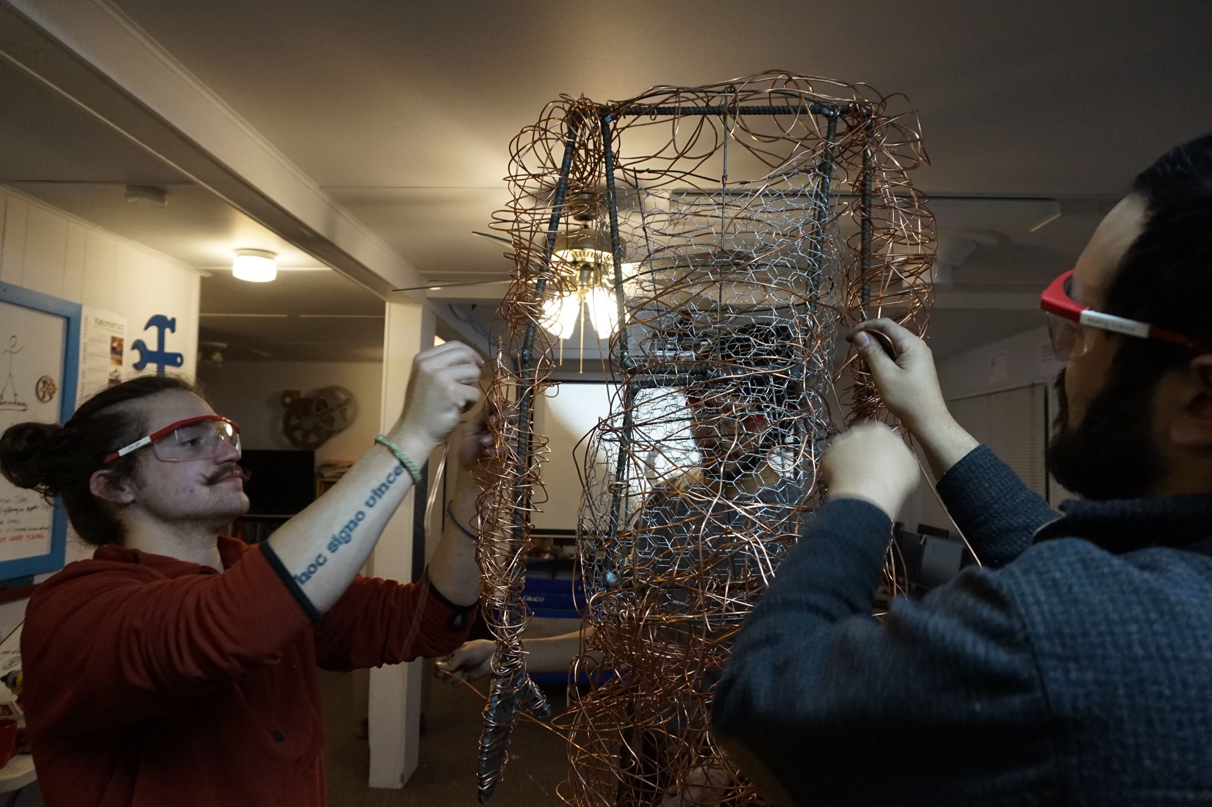 7-foot-tall Woman Wire Sculpture : 5 Steps (with Pictures) - Instructables