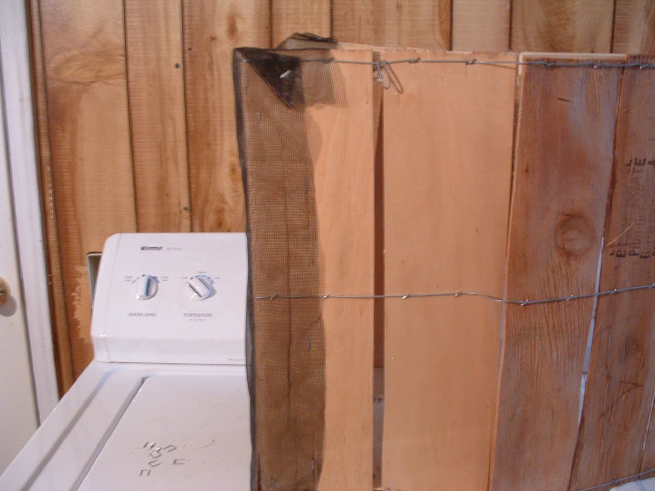 How to Make a Cricket Trap : 6 Steps - Instructables