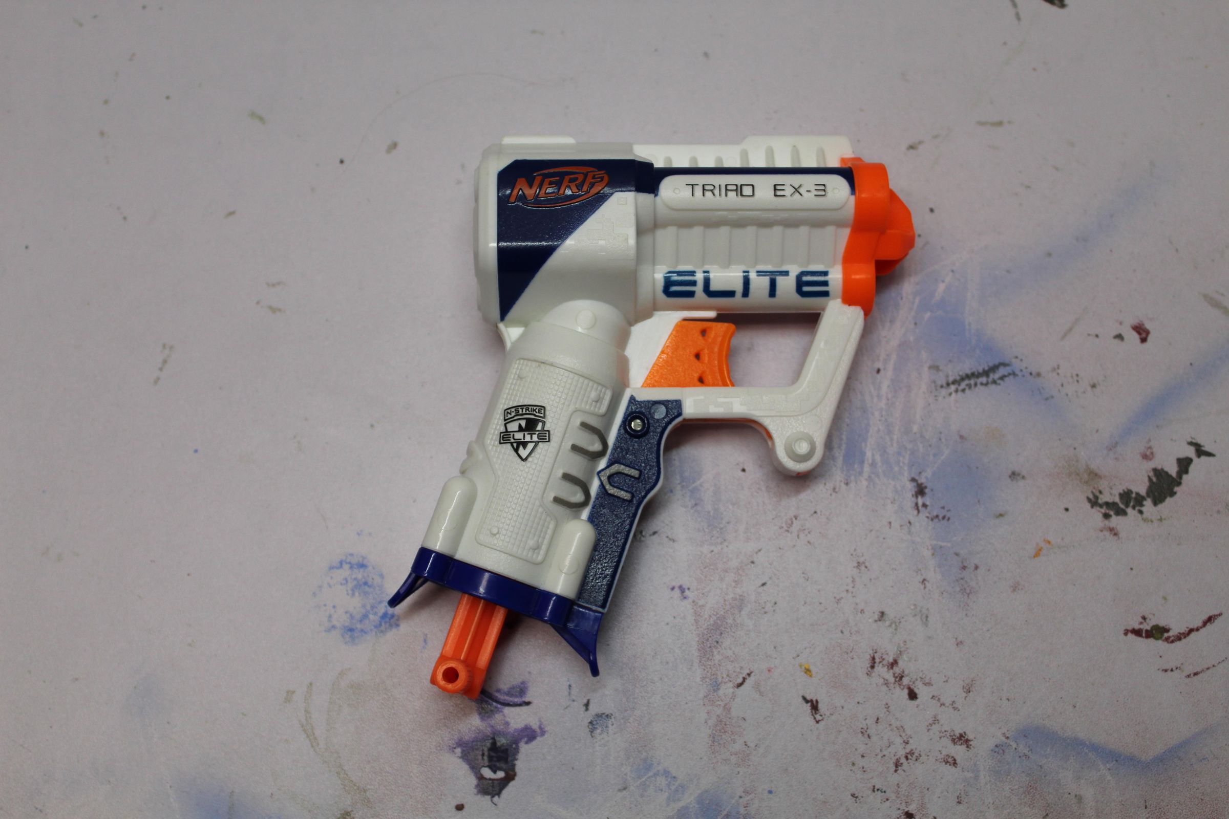 Nerf Gun Mod - Sailor Moon Repaint : 3 Steps - Instructables