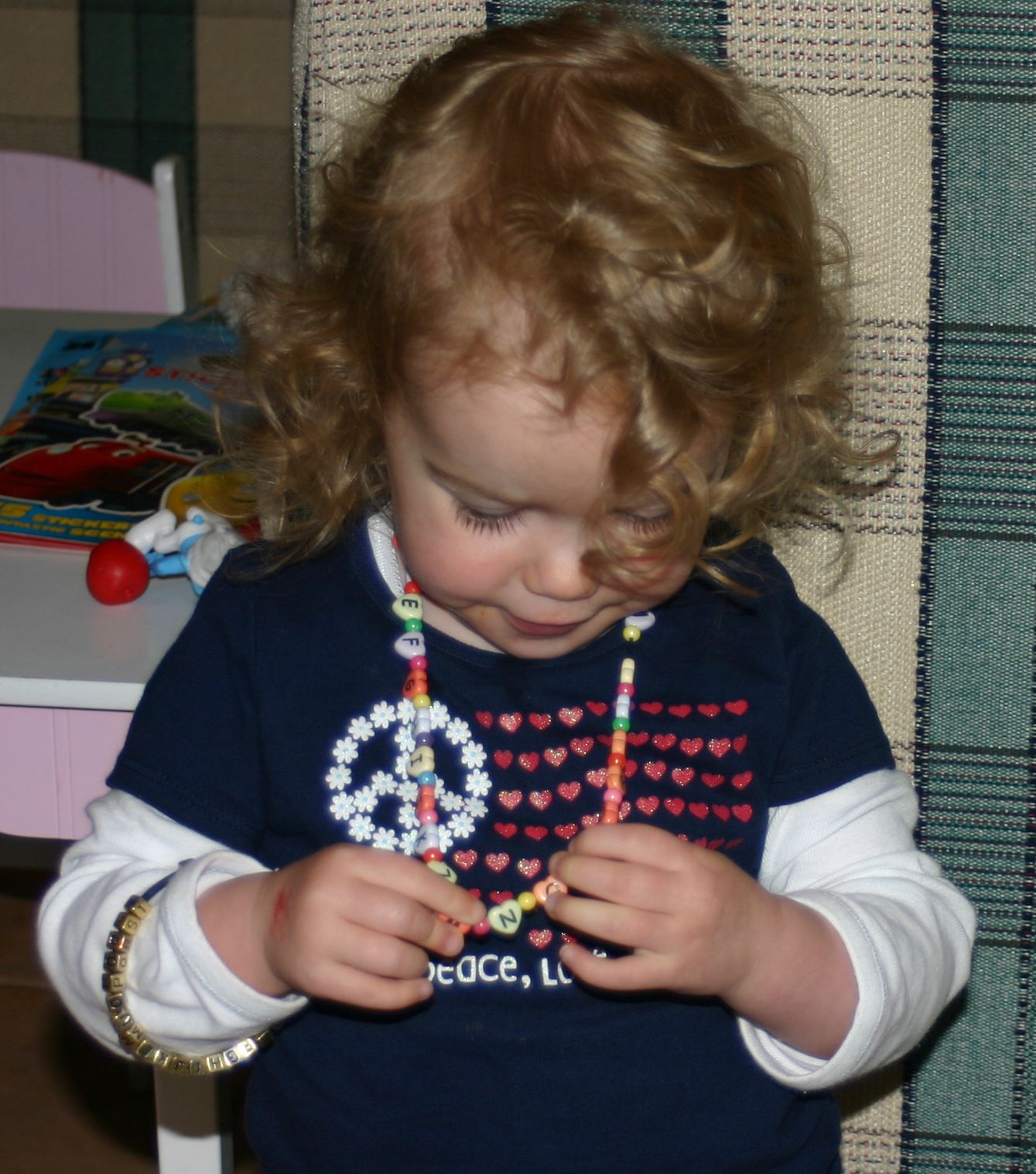 ABC Necklace and Bracelet for Children : 7 Steps - Instructables