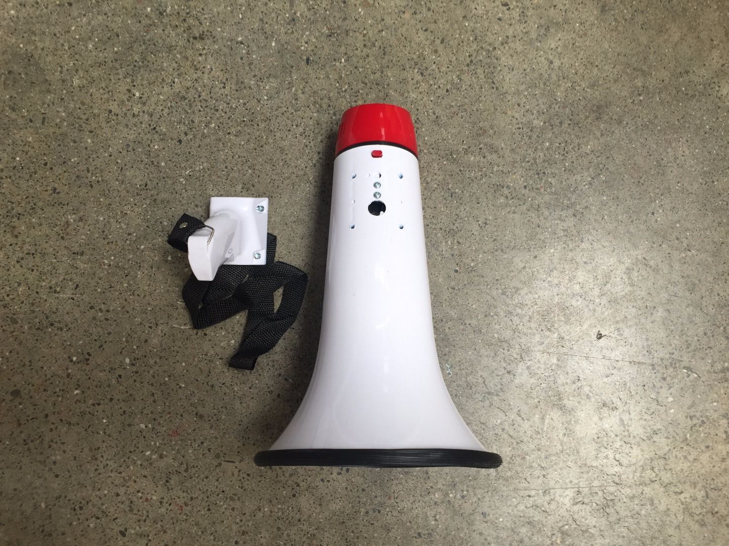 Make a Megahelmet (a Helmet With a Megaphone) : 7 Steps (with Pictures ...