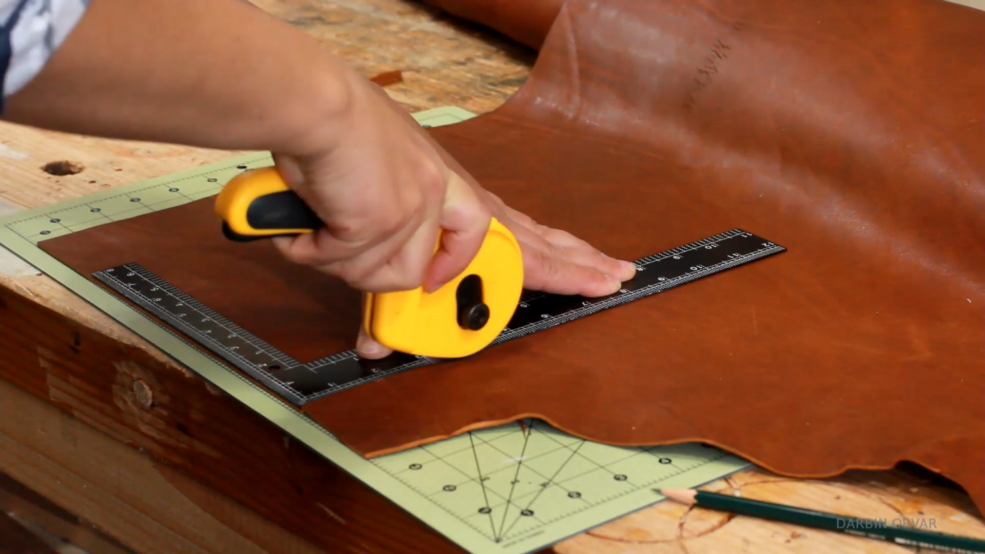 8 Easy DIY Leather Christmas Gifts : 9 Steps (with Pictures ...