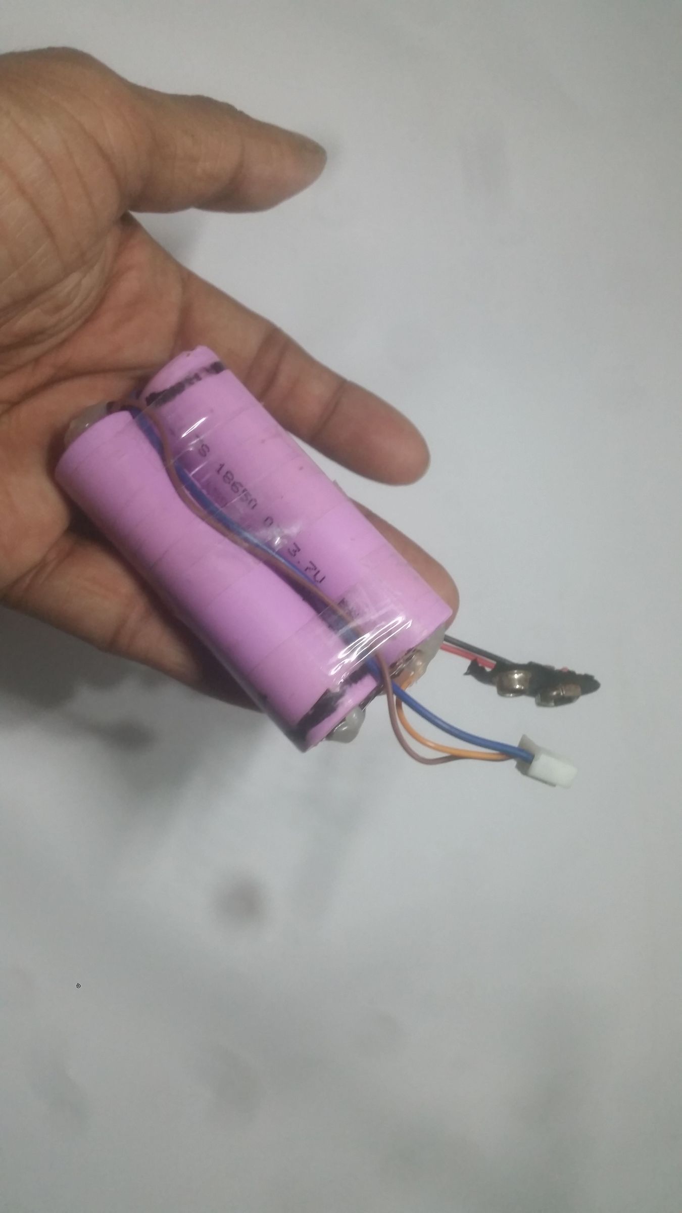 LulaBot !! the Rolling Robot! : 6 Steps - Instructables