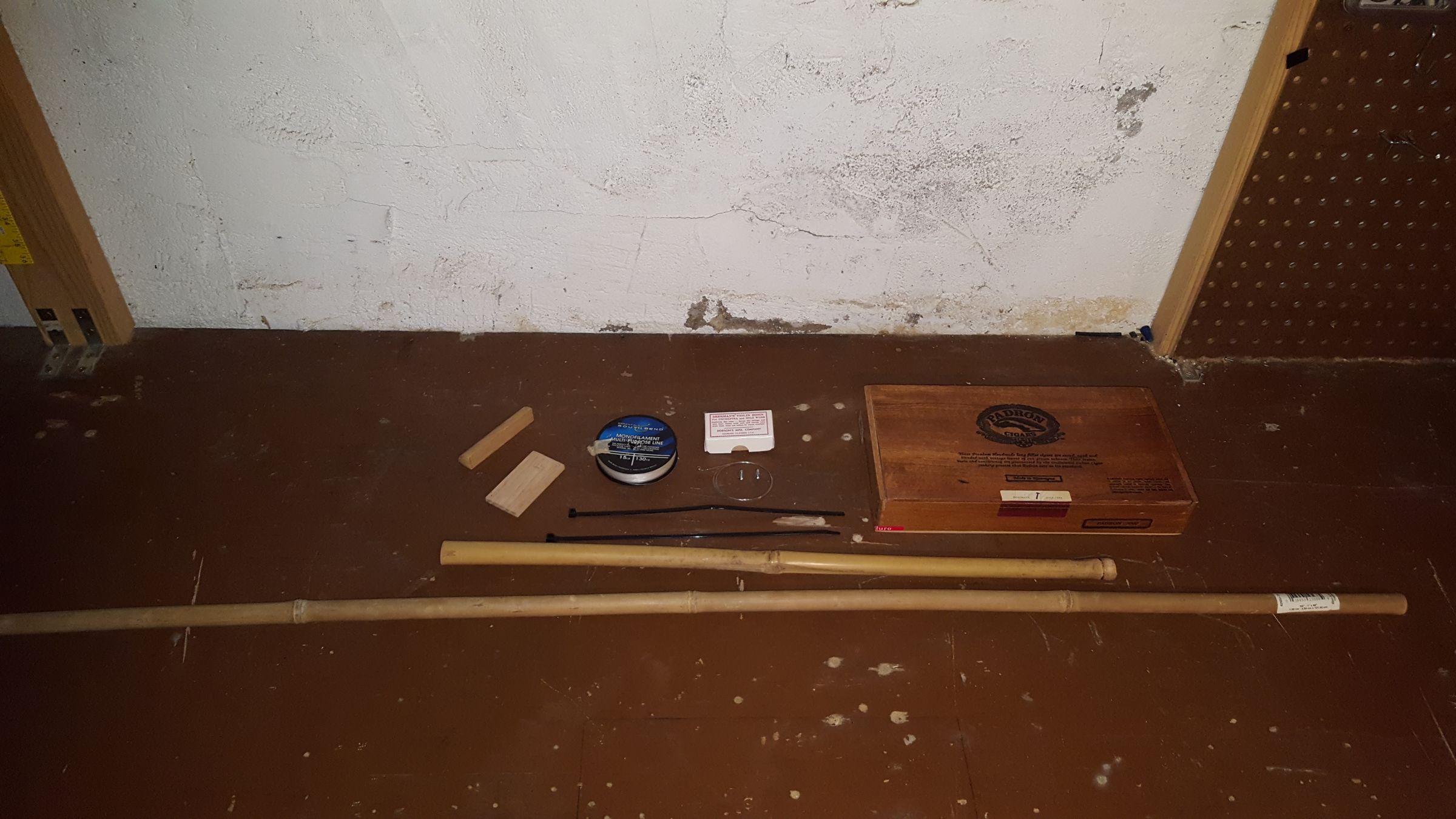 Make a Cigar Box Fiddle and Bow! : 6 Steps - Instructables