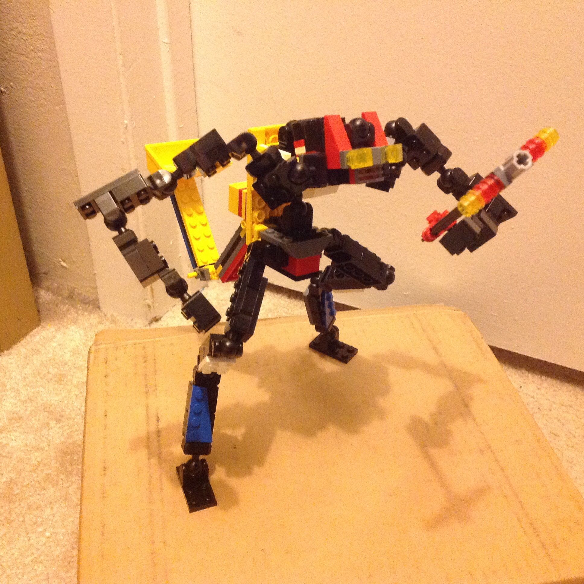 Lego Transformer... Autobot? Lost Constructicon? You Decide ...