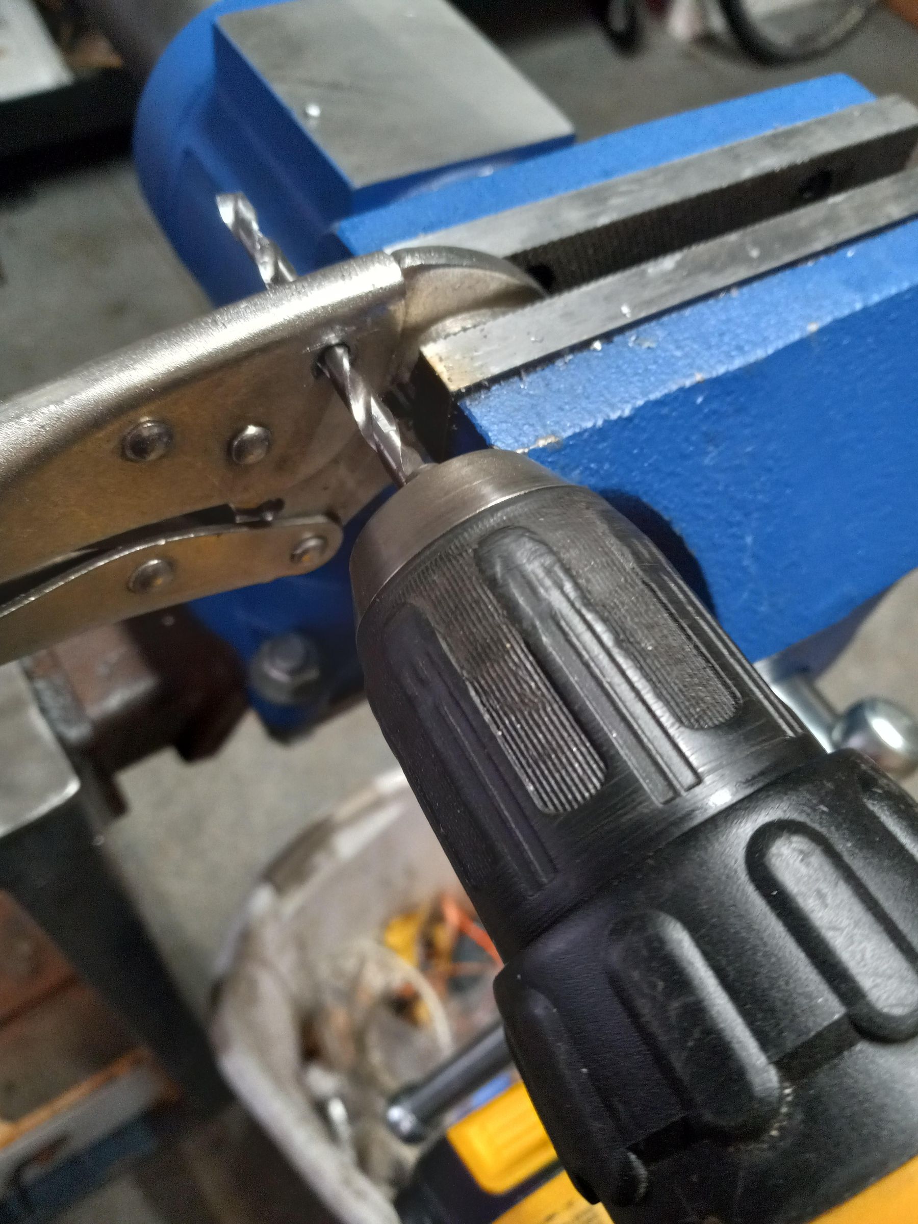 DIY Ball Swivel for Vise/Welding Positioner Out of Reclaimed 2x2 ...
