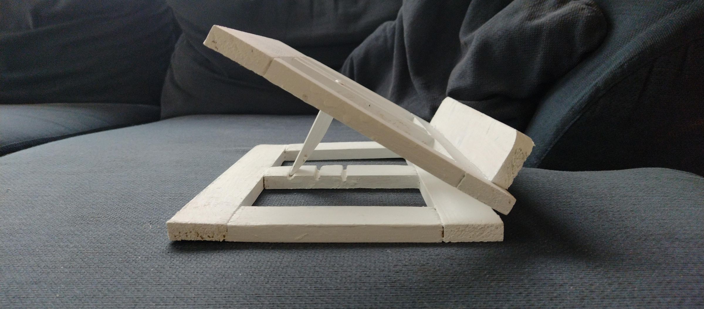 Wooden Book/laptop Stand With Multiple Positions : 8 Steps - Instructables