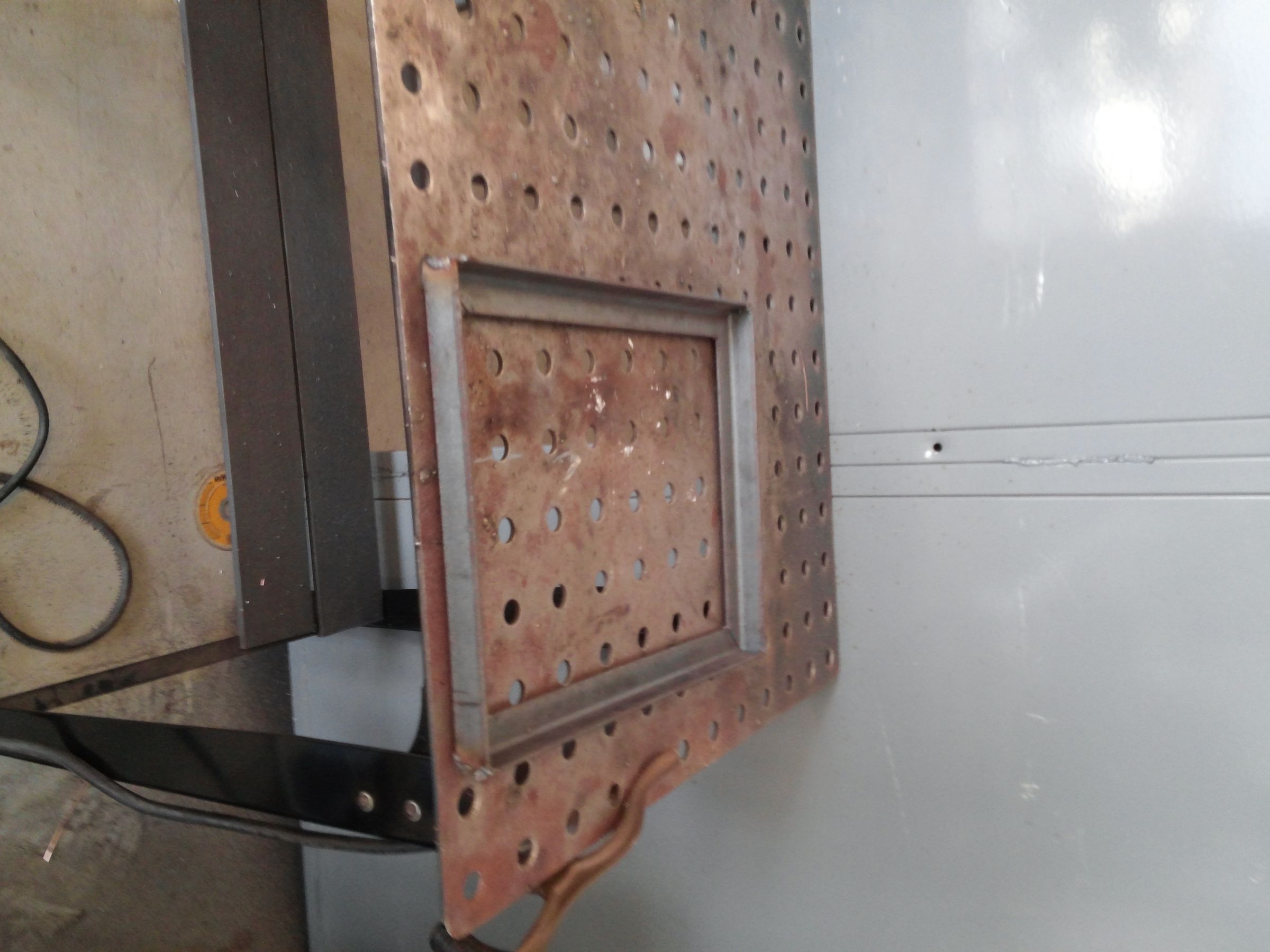 How to Do Metal Miter Joints (making Picture Frame) : 8 Steps (with ...