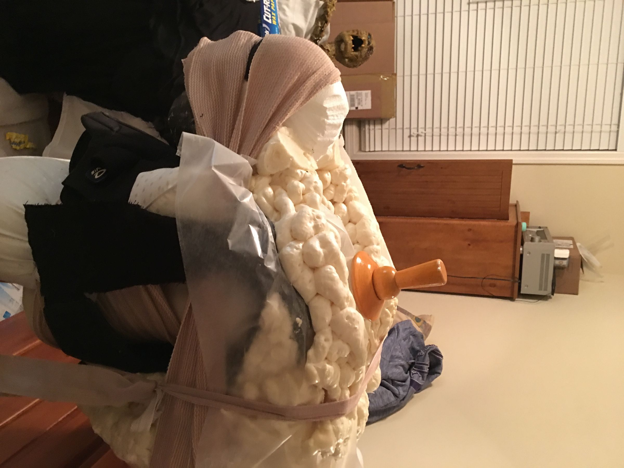 Hunchback Witch With Pet Spider : 11 Steps (with Pictures) - Instructables