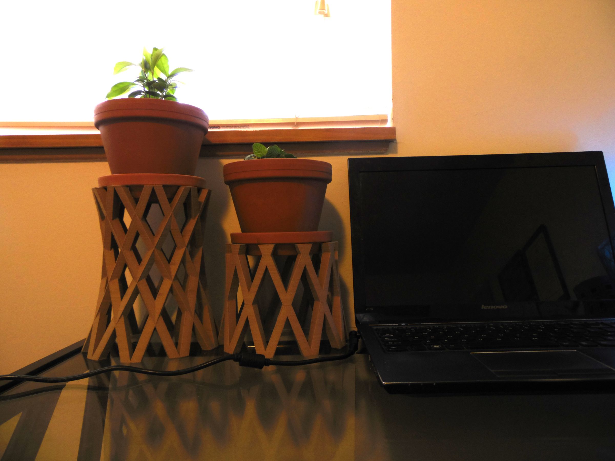 3D Printed Home Decor - Plant Boosters/Risers : 4 Steps (with Pictures ...