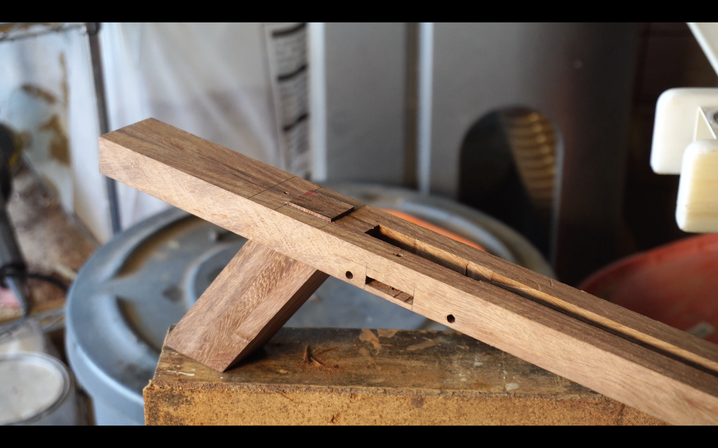 Open Track Wooden Spearfishing Gun : 7 Steps - Instructables