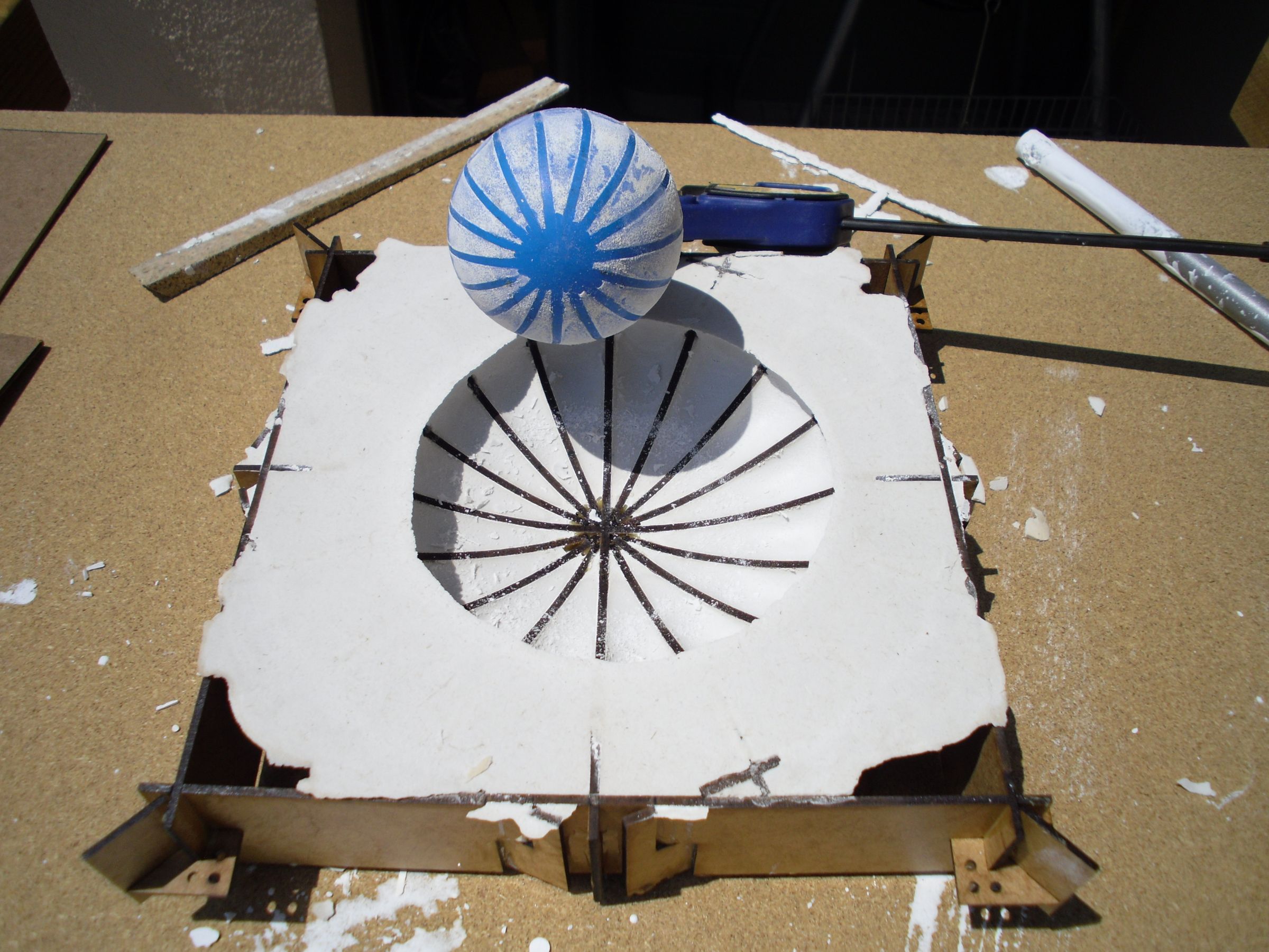 DIY - Holographic Parabolic Mirrors - the Mirascope : 8 Steps (with ...