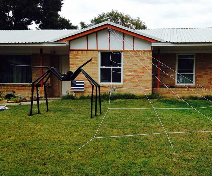 Make a Giant PVC Spider : 4 Steps (with Pictures) - Instructables