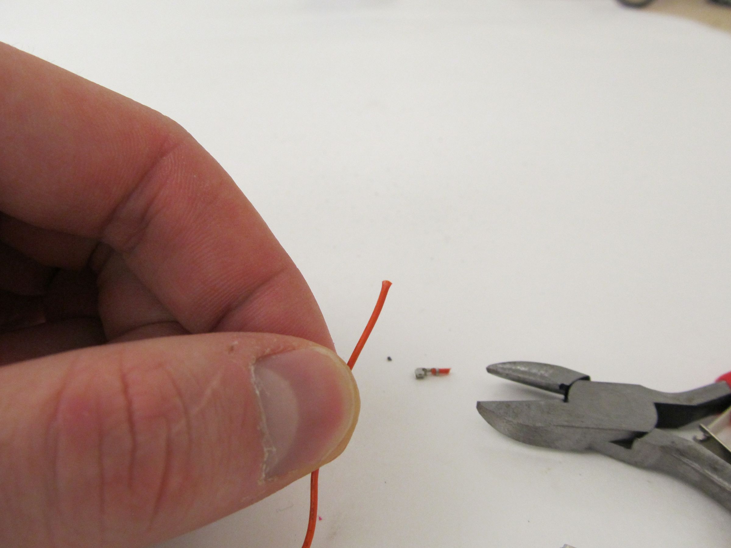 Female and Male Header Pins for Cheap Robots : 9 Steps - Instructables