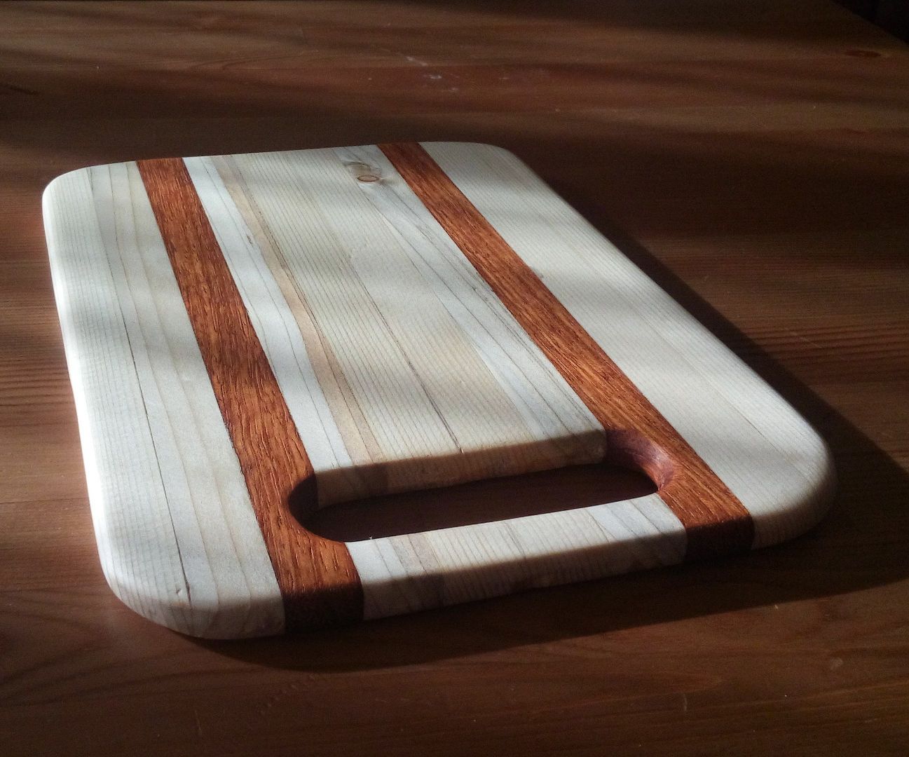Simple Cutting Board From Pieces of Scrap. : 4 Steps (with Pictures ...
