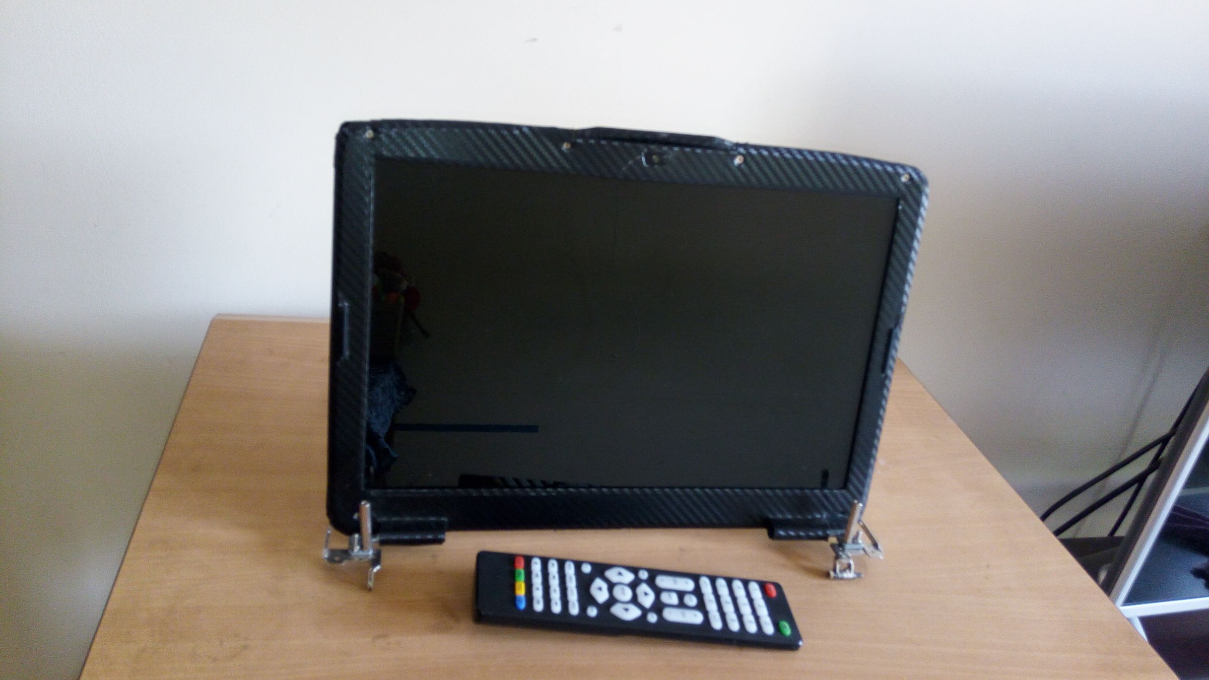 Convert Your Laptop LCD to External Monitor : 8 Steps (with Pictures ...