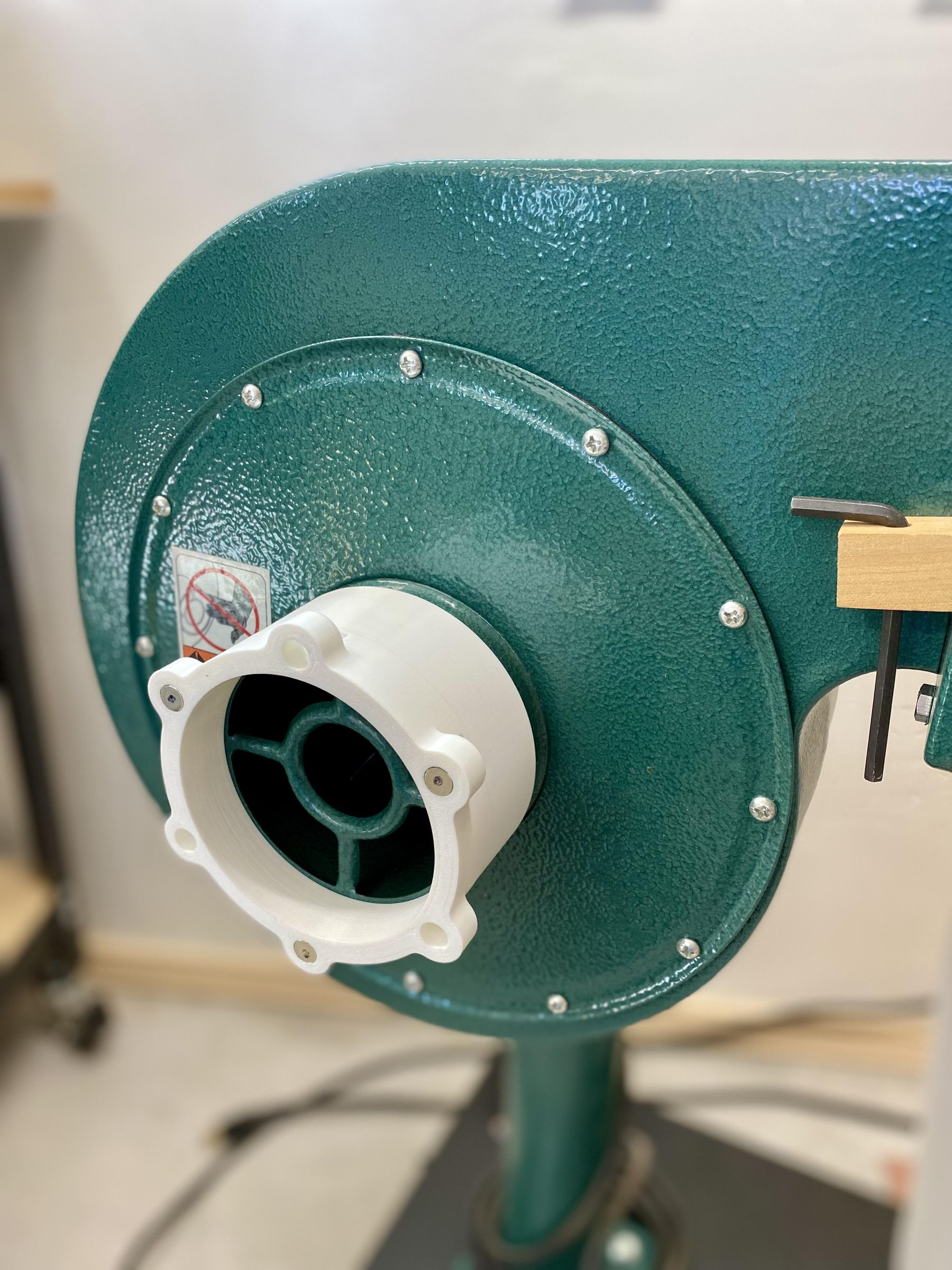 Magnetic Snap-on Dust Collector Adaptors : 3 Steps - Instructables