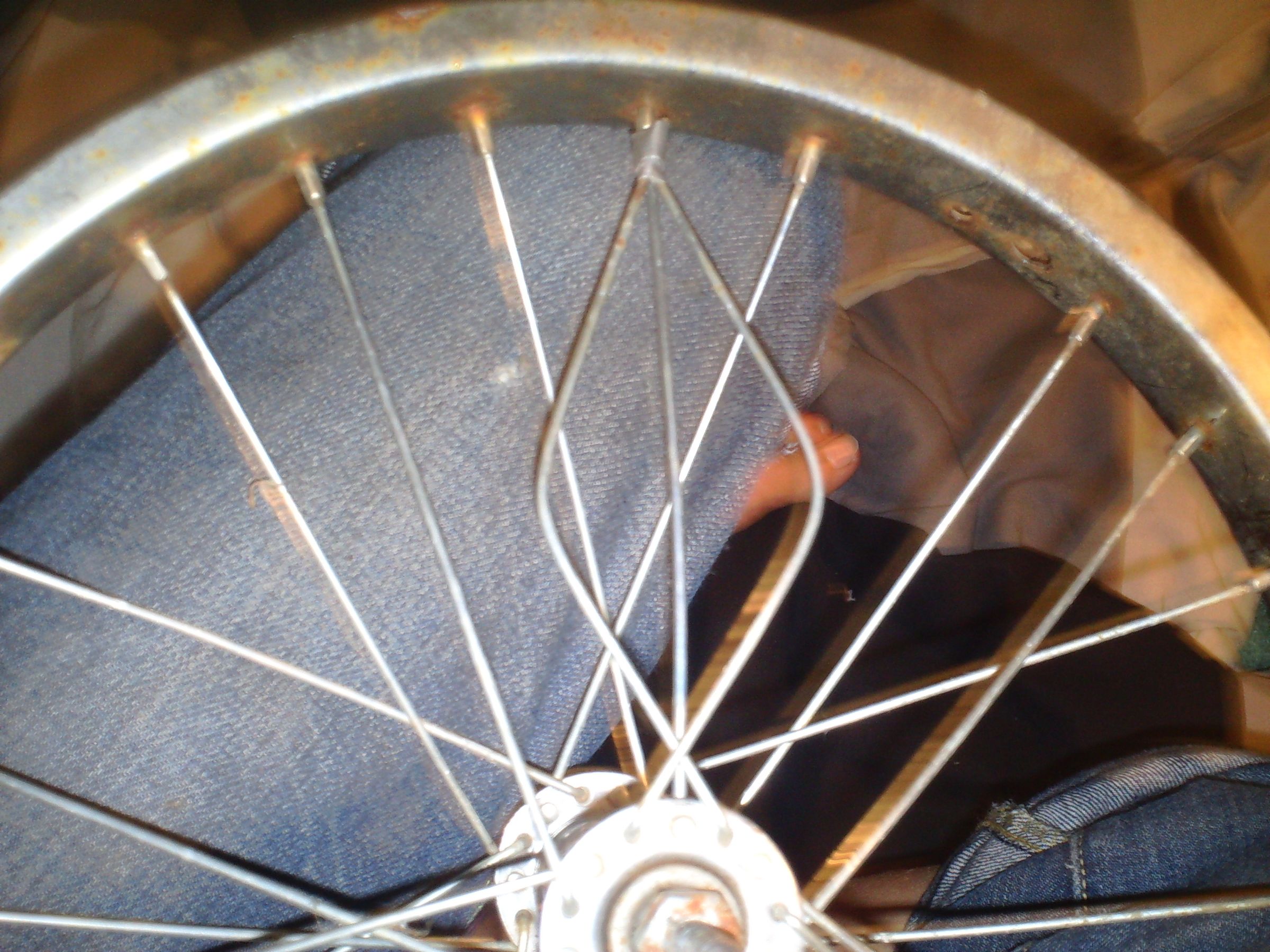 How to Make Art From Bike Wheel : 4 Steps - Instructables