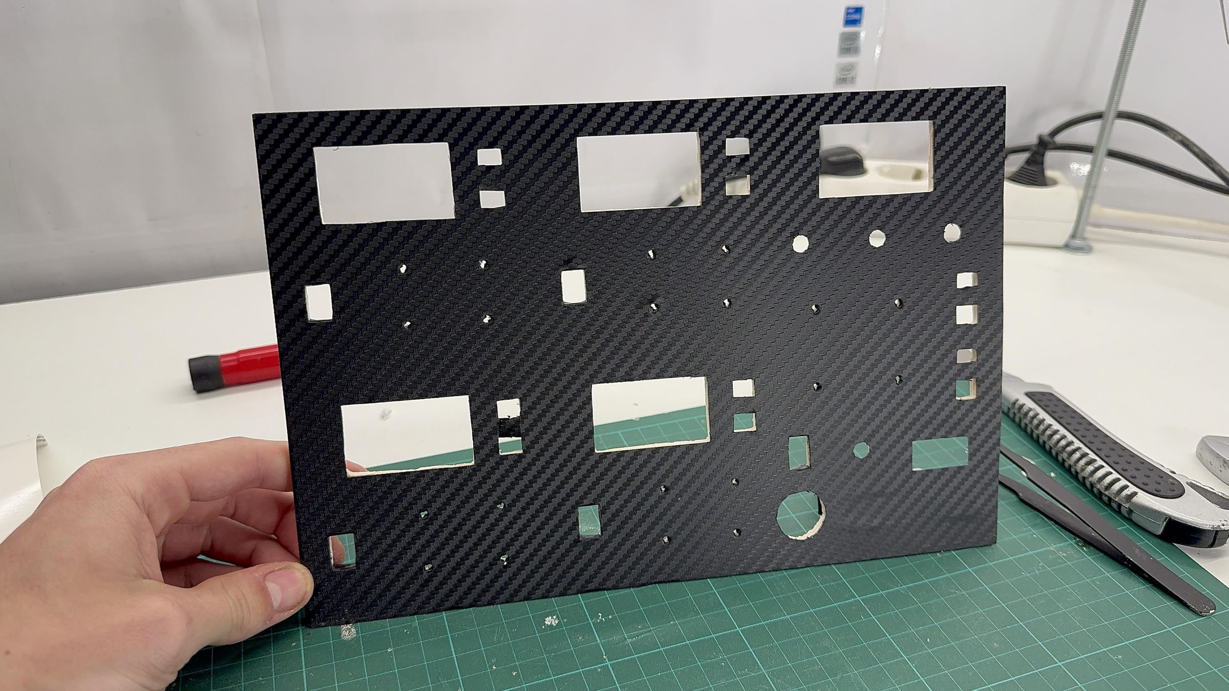 Ultimate DIY Laboratory PSU From a Gaming PC PSU : 14 Steps (with ...