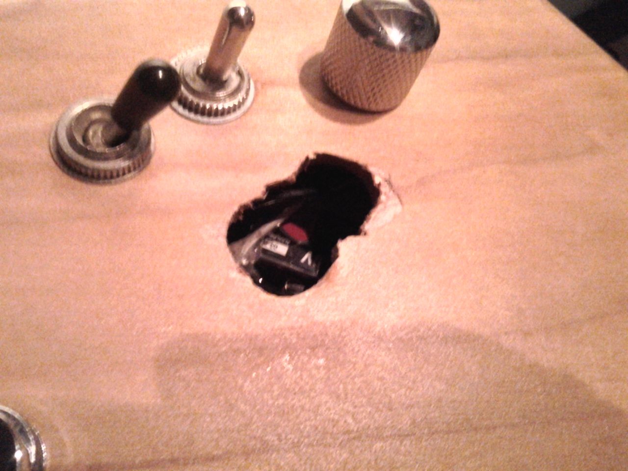 Installing a Killswitch Into a Guitar : 8 Steps (with Pictures ...