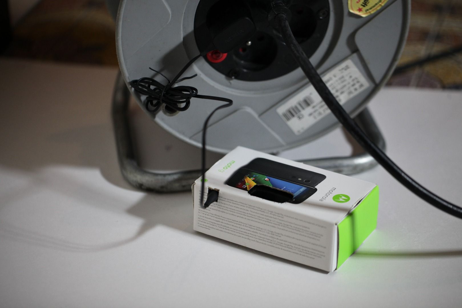 Phone Loading Station - Instructables