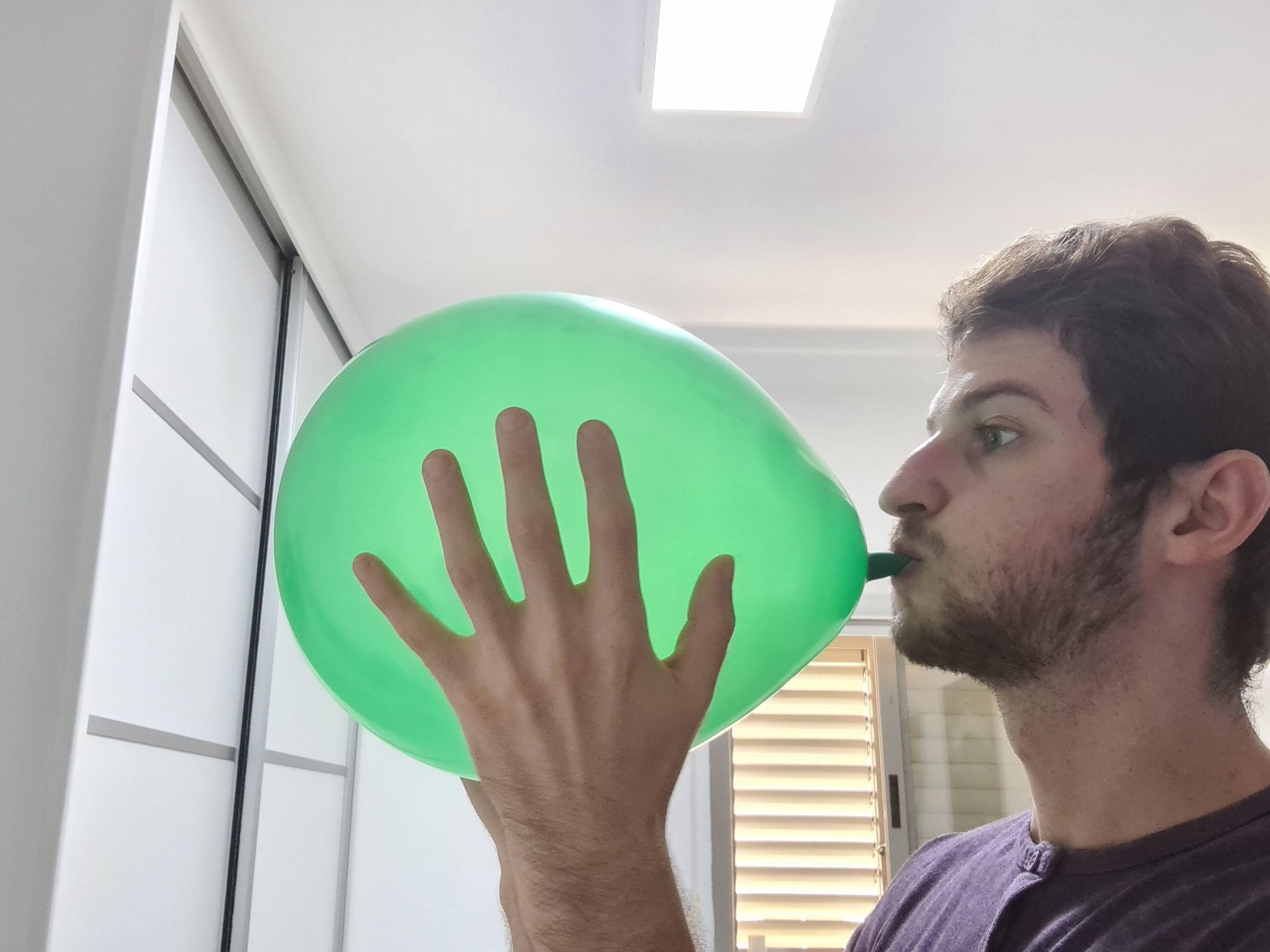 How to Blow Up and Tie a Balloon : 8 Steps - Instructables