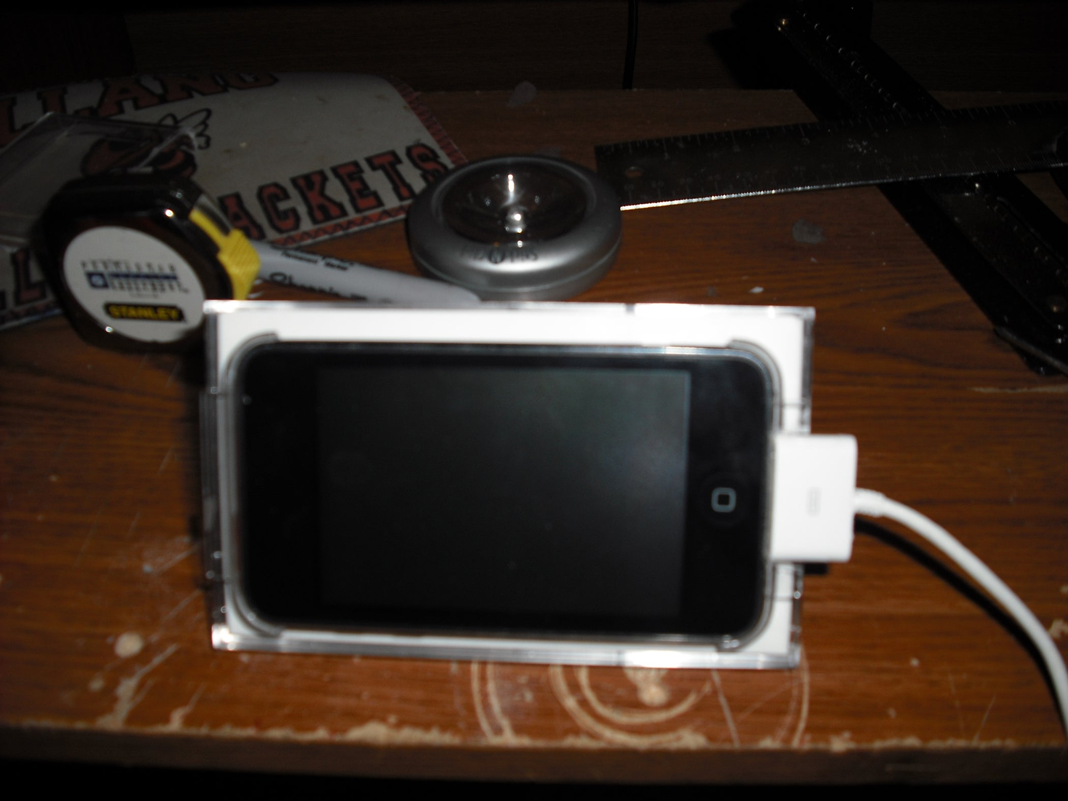 Ipod Touch Case Dock 5 Steps Instructables