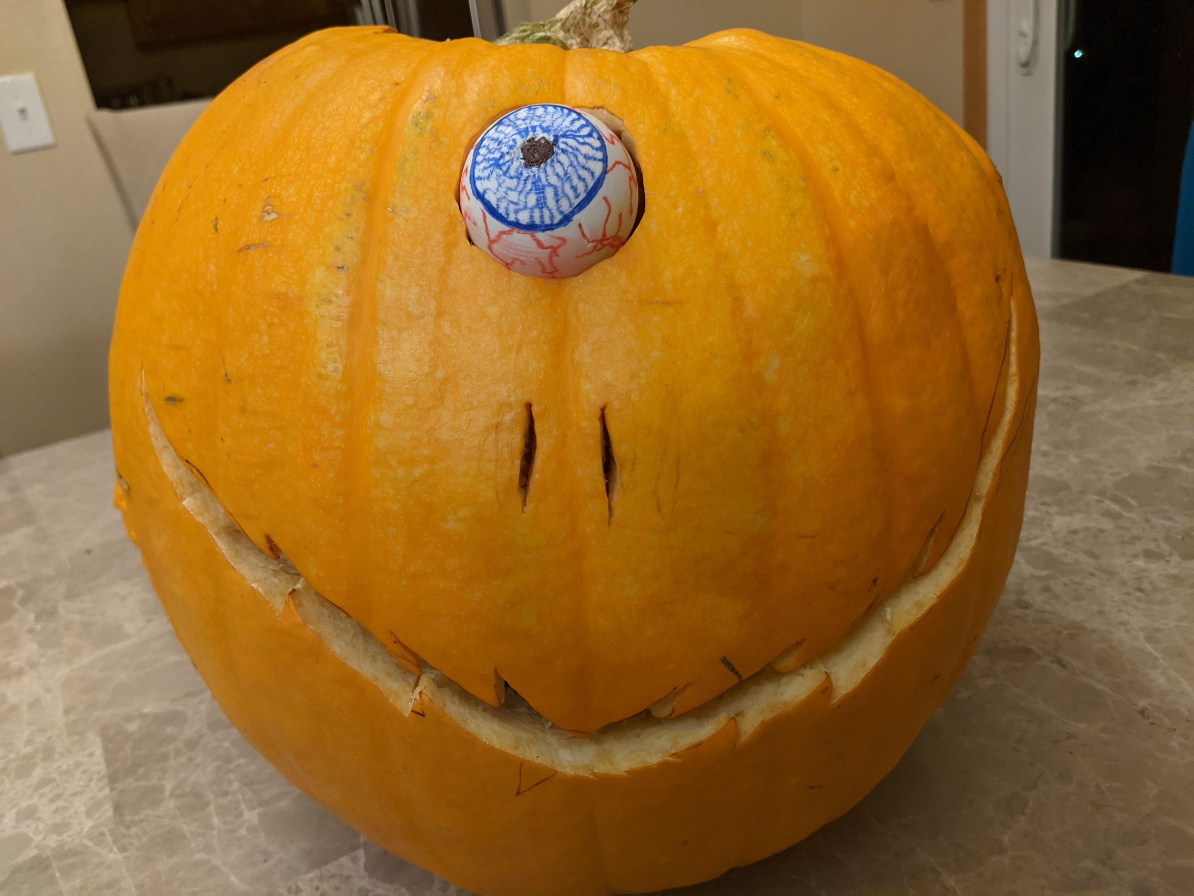 Halloween Pumpkin With a Moving Animatronic Eye | This Pumpkin Can Roll ...