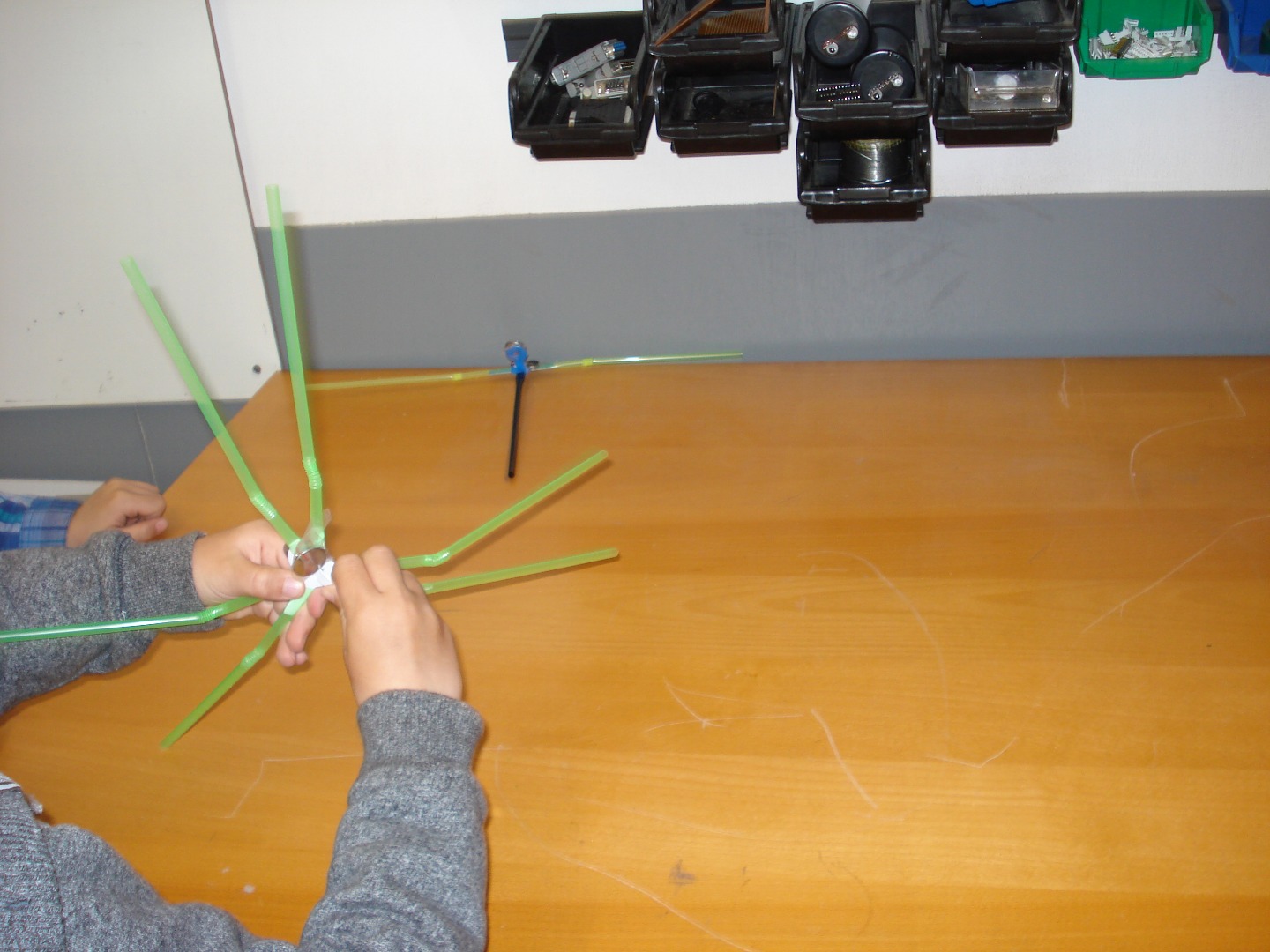 Strawbots: Robots With Strawbees and Pager Motors : 4 Steps - Instructables