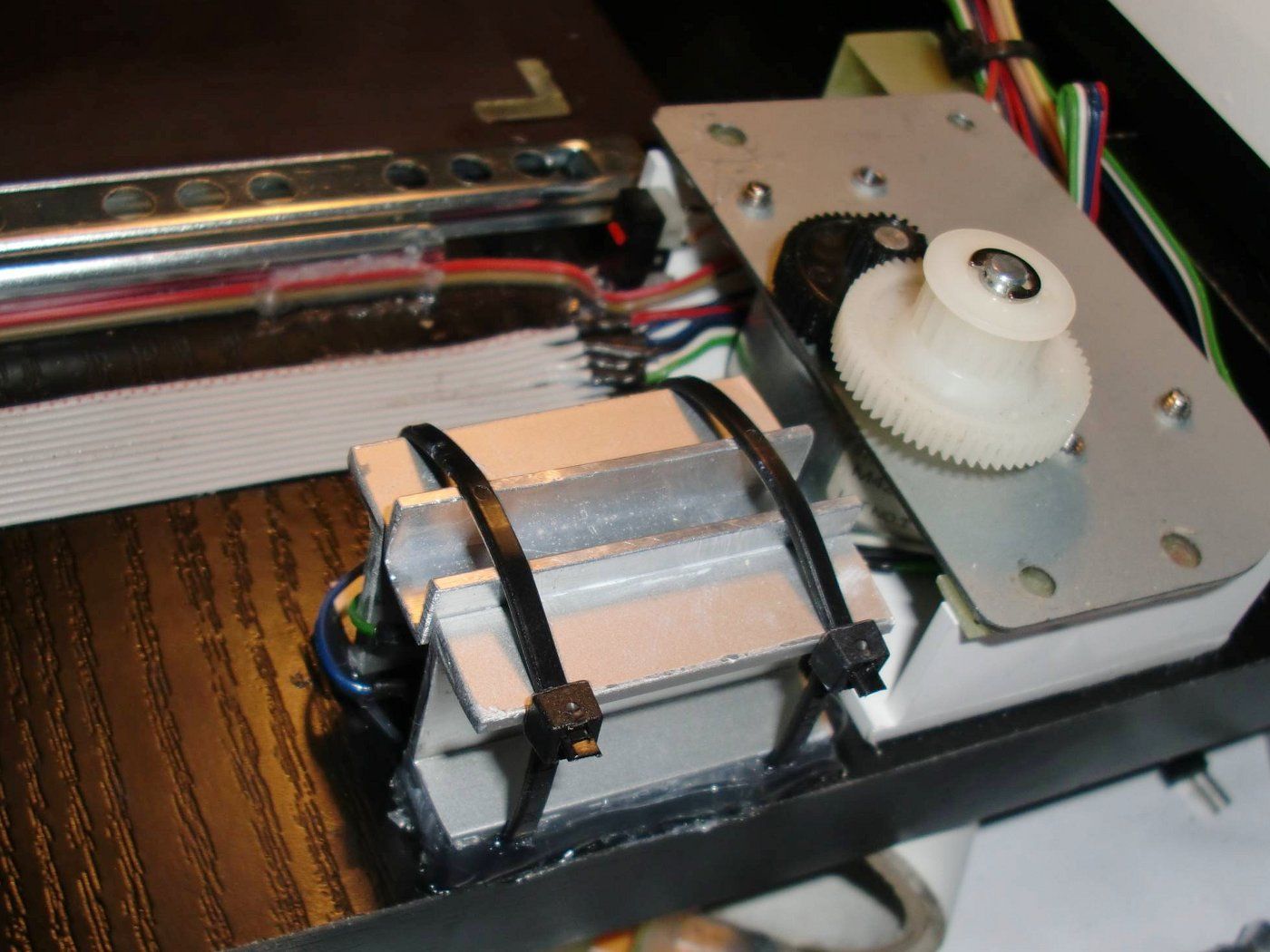 Cheap, Nice and Weird A4 Graph Plotter ($25 + Some Scrap) : 9 Steps ...