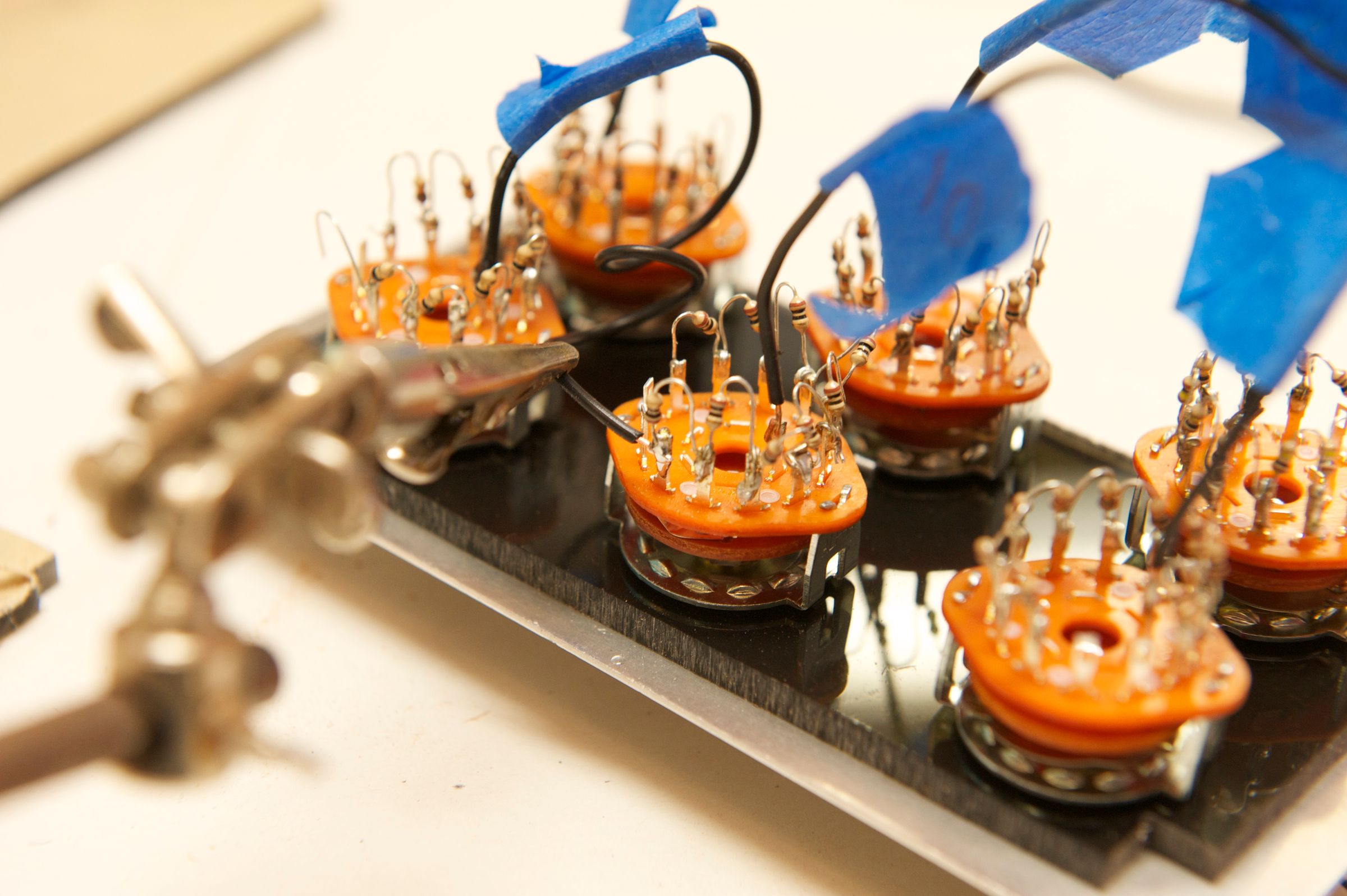 Make a Variable Resistor With 1 Million Settings : 7 Steps (with ...