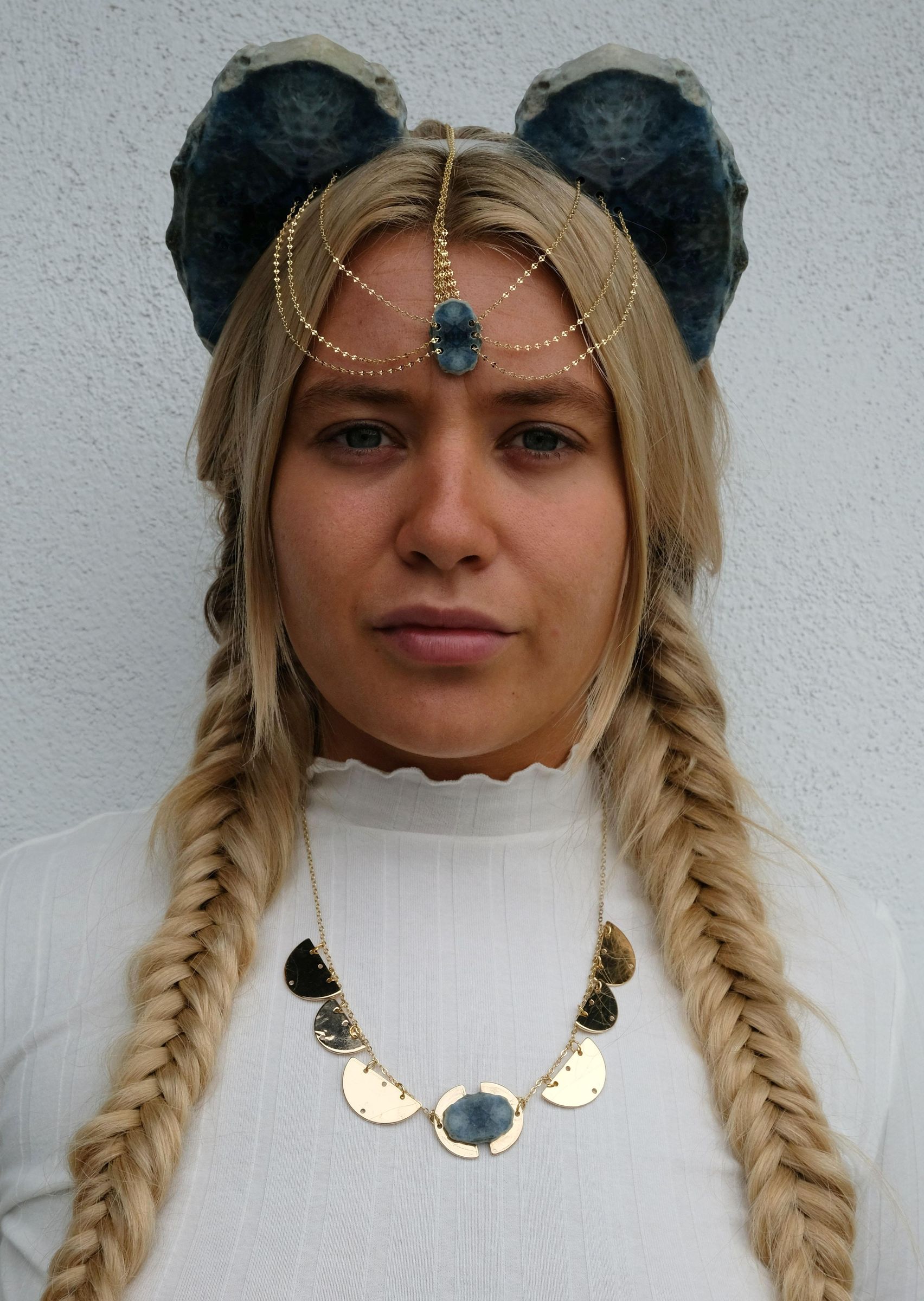 Geode Inspired Head Piece : 9 Steps - Instructables