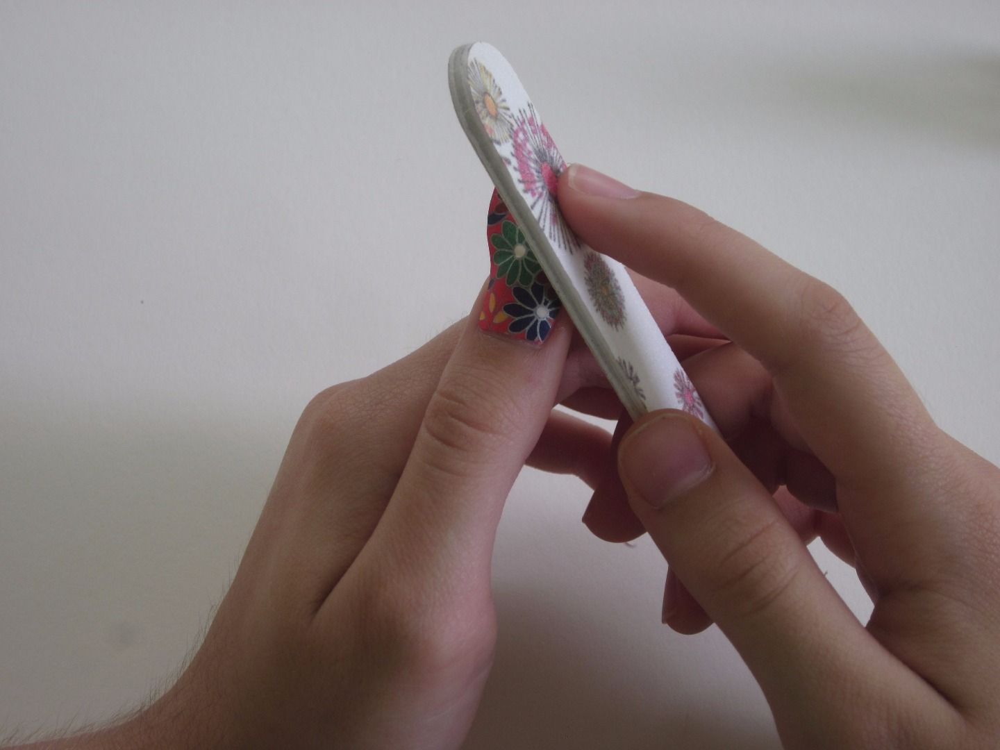 DIY Paper Nail Wraps : 7 Steps (with Pictures) - Instructables