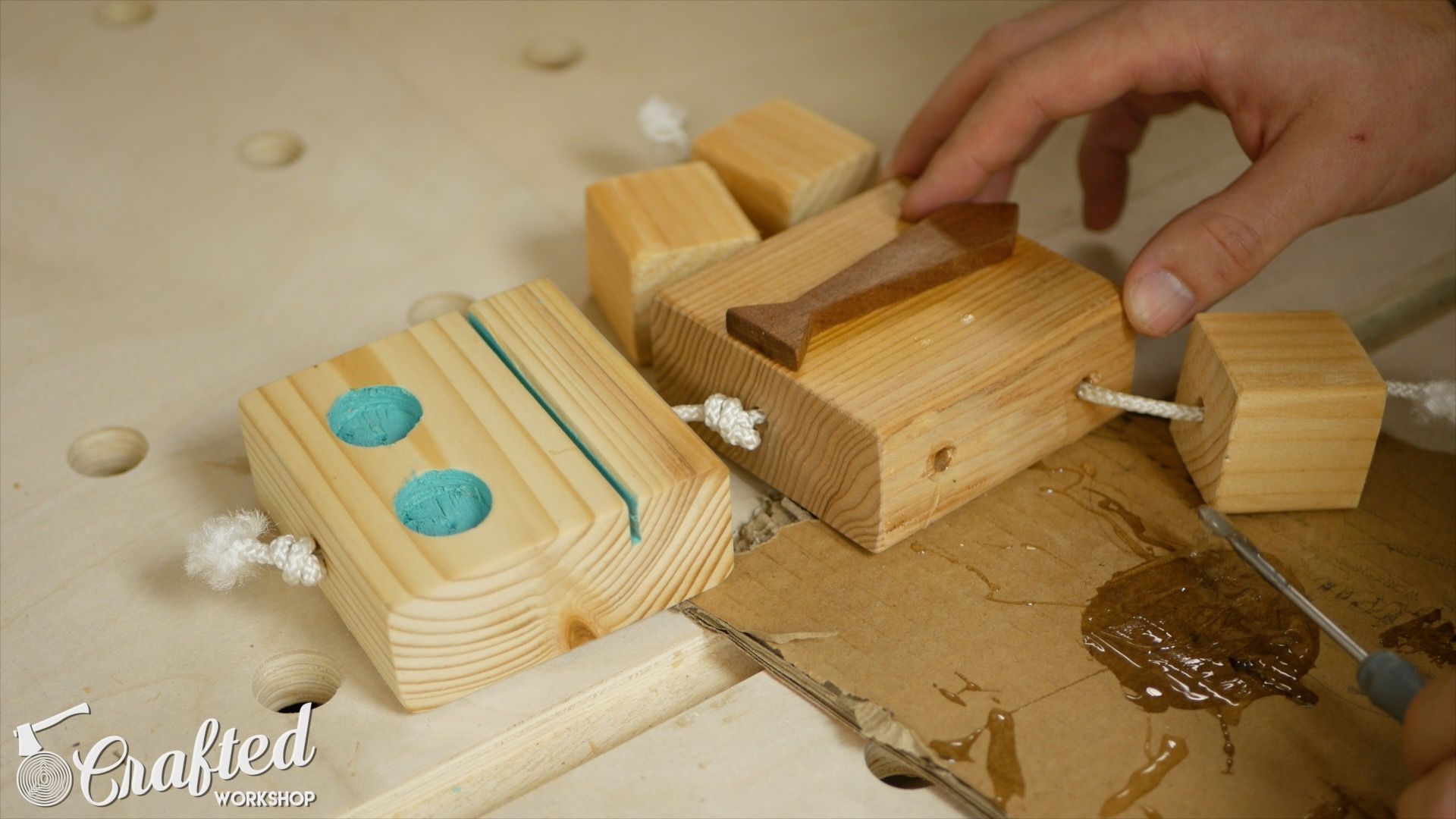 Wooden Robot DIY Homemade Toy : 9 Steps (with Pictures) - Instructables