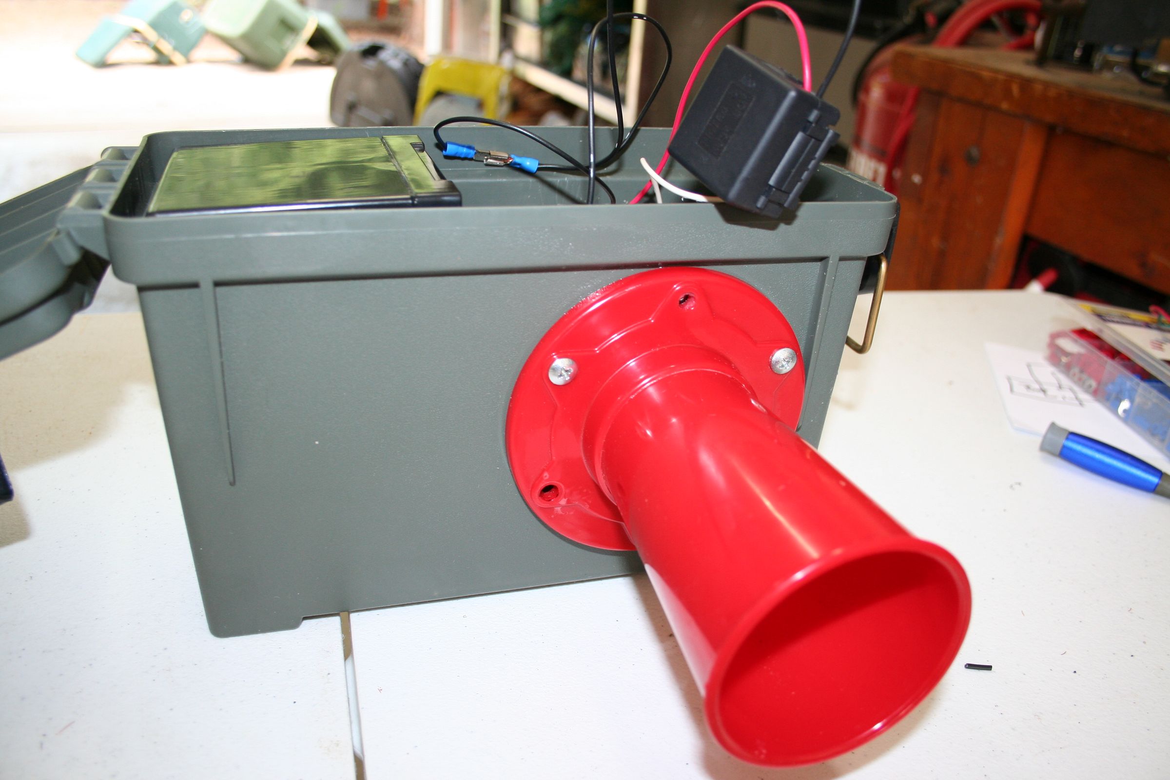 12 Volt Deer and Critter Chaser Alarm : 12 Steps (with Pictures ...