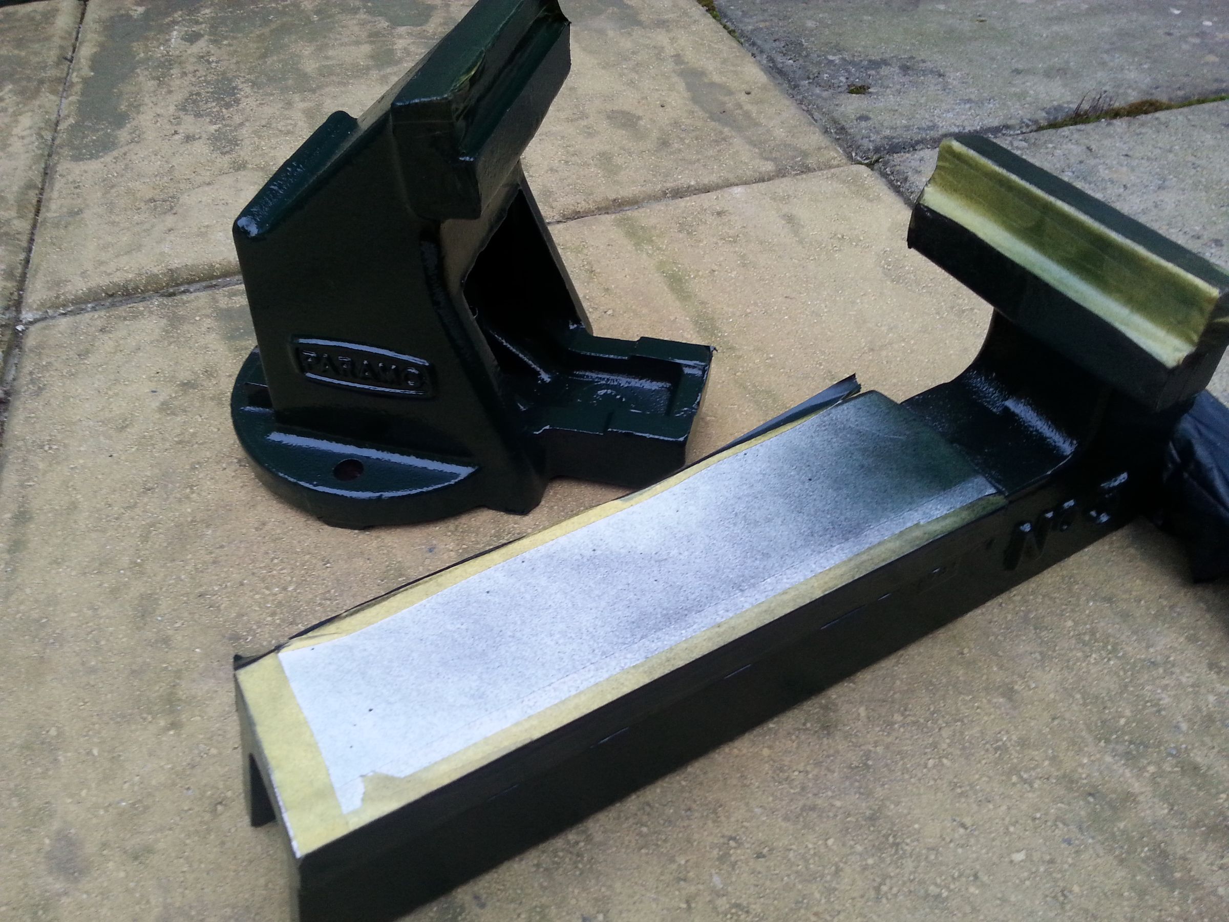 Bench Vice Refurb'. : 9 Steps (with Pictures) - Instructables