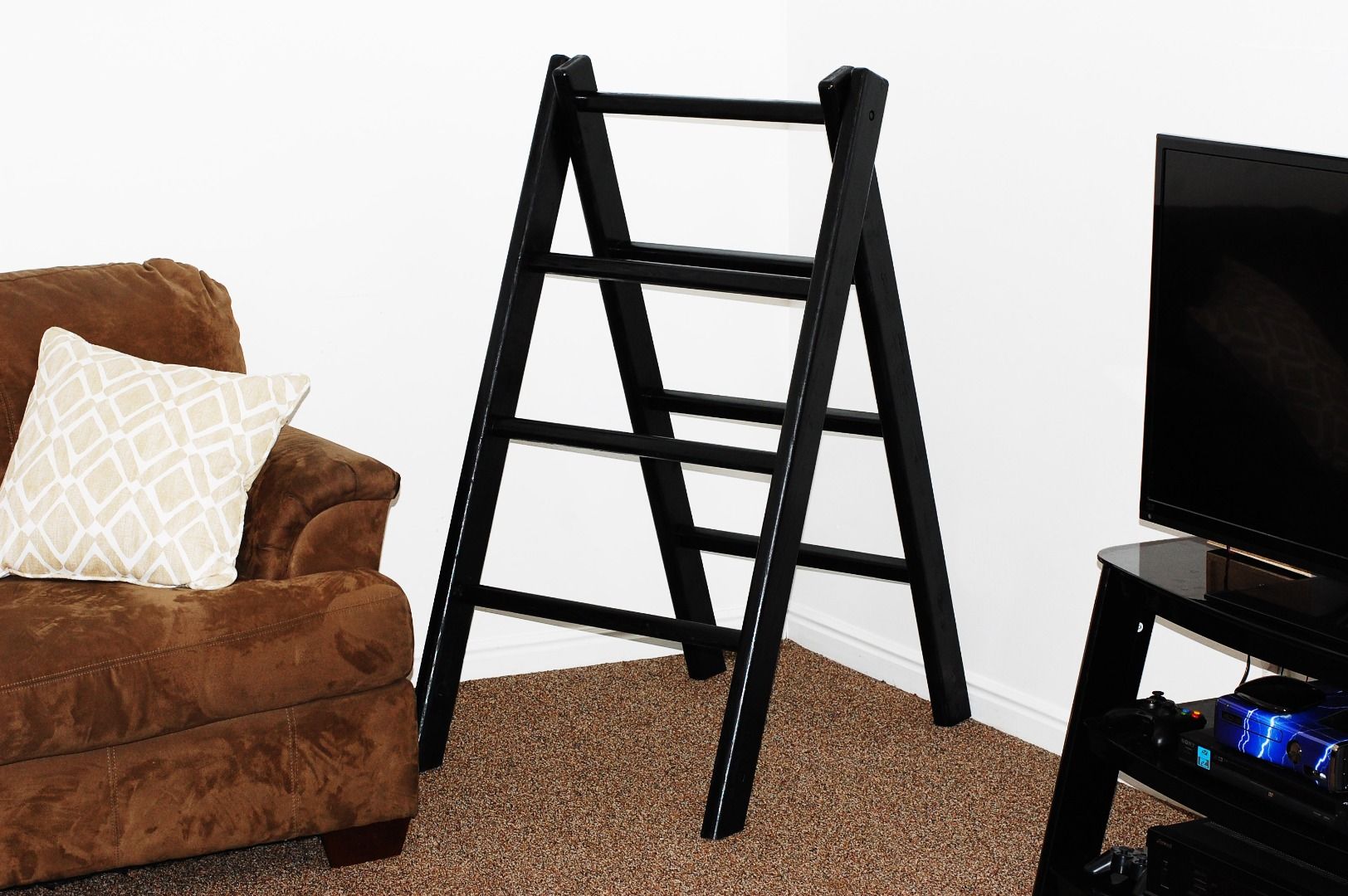 Simple Blanket Stand : 14 Steps (with Pictures) - Instructables